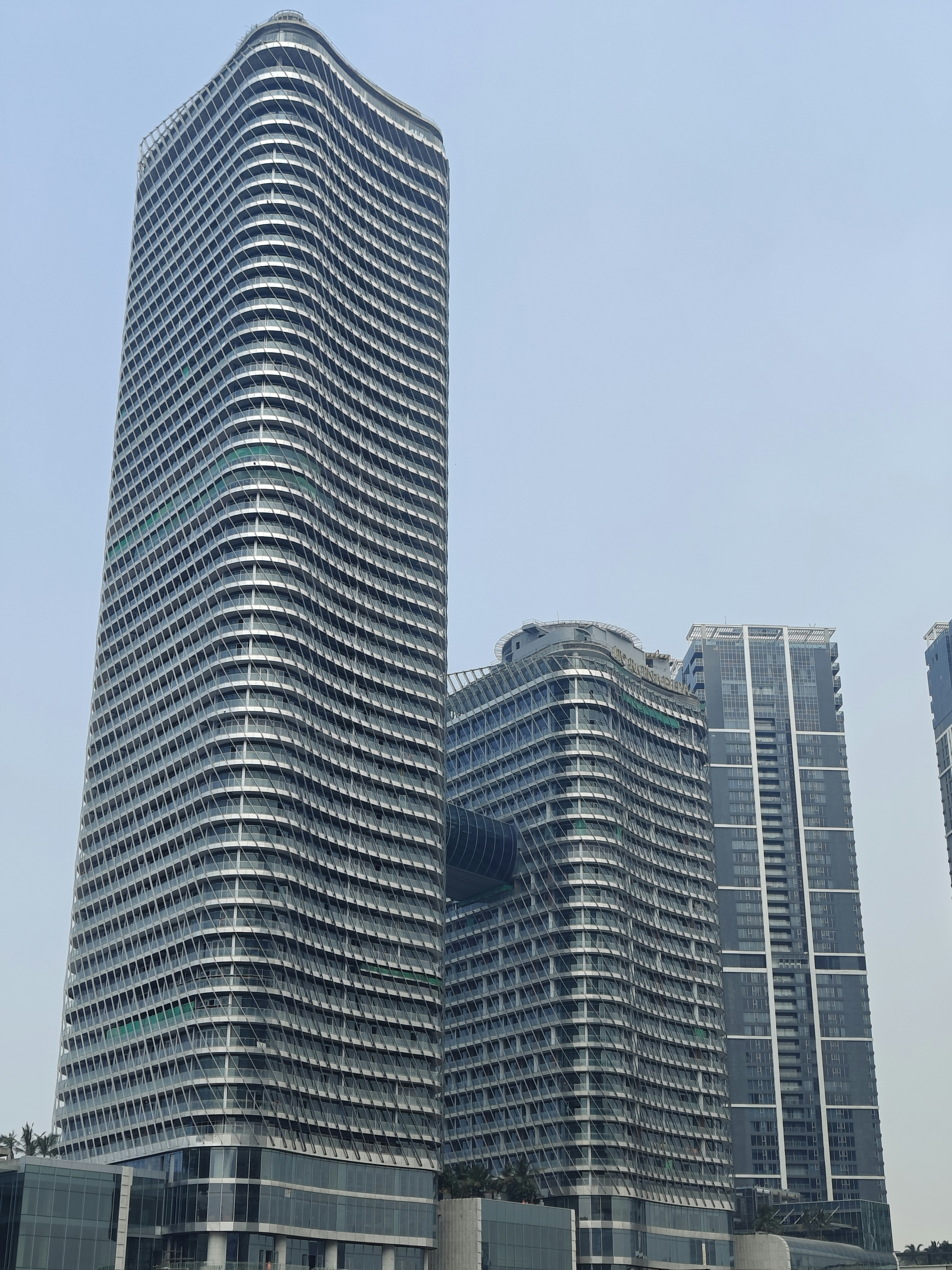 Photo by Mandila Gimshan with OnePlus 12