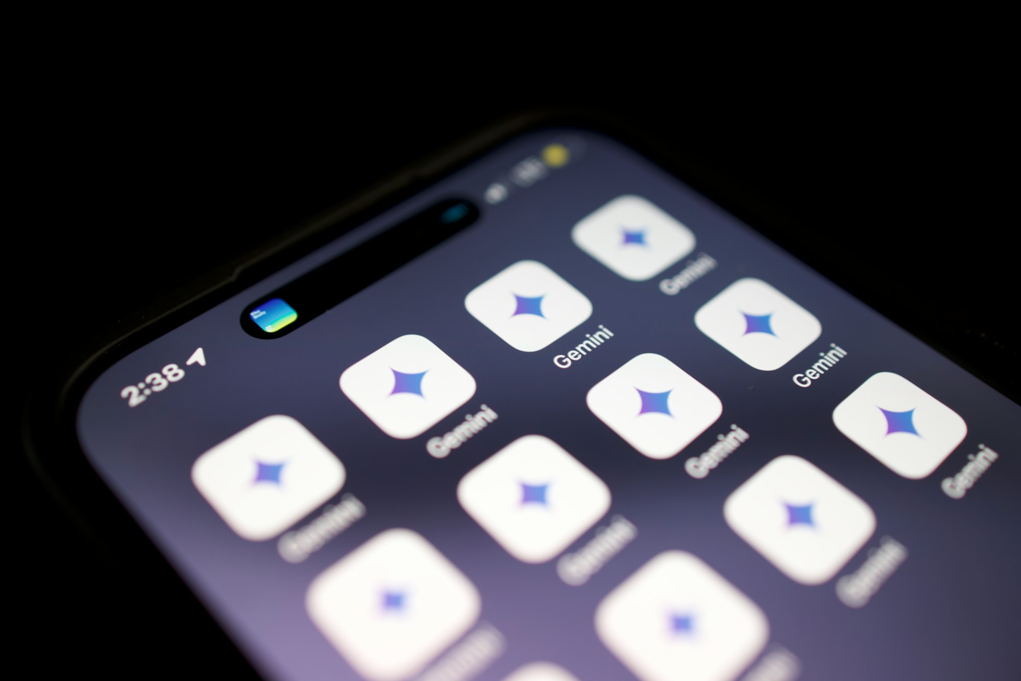 Gemini now supports uploading multiple pictures Gemini now supports uploading multiple pictures