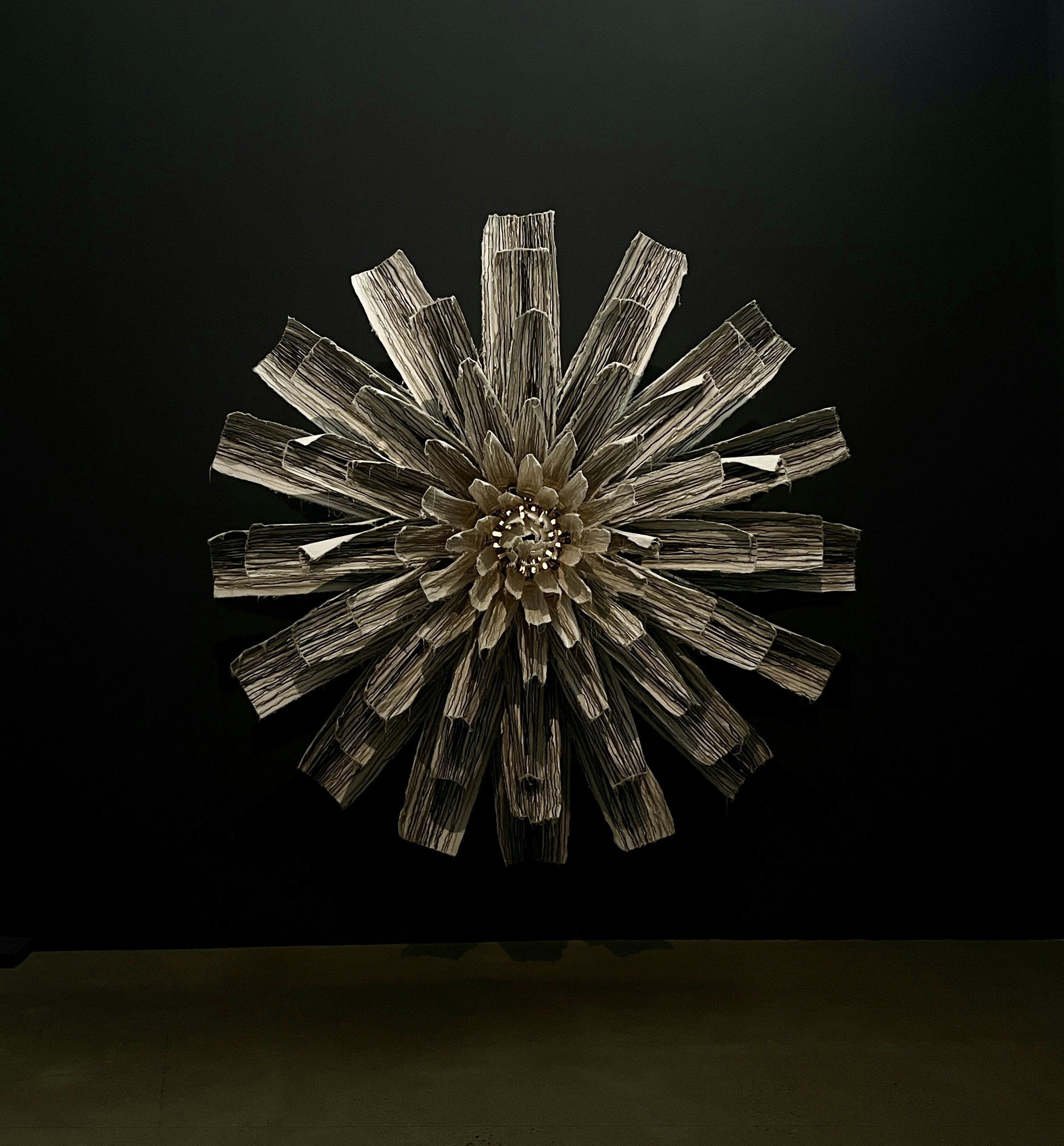 Starburst of Wood: A Centerpiece in Minimal Darkness