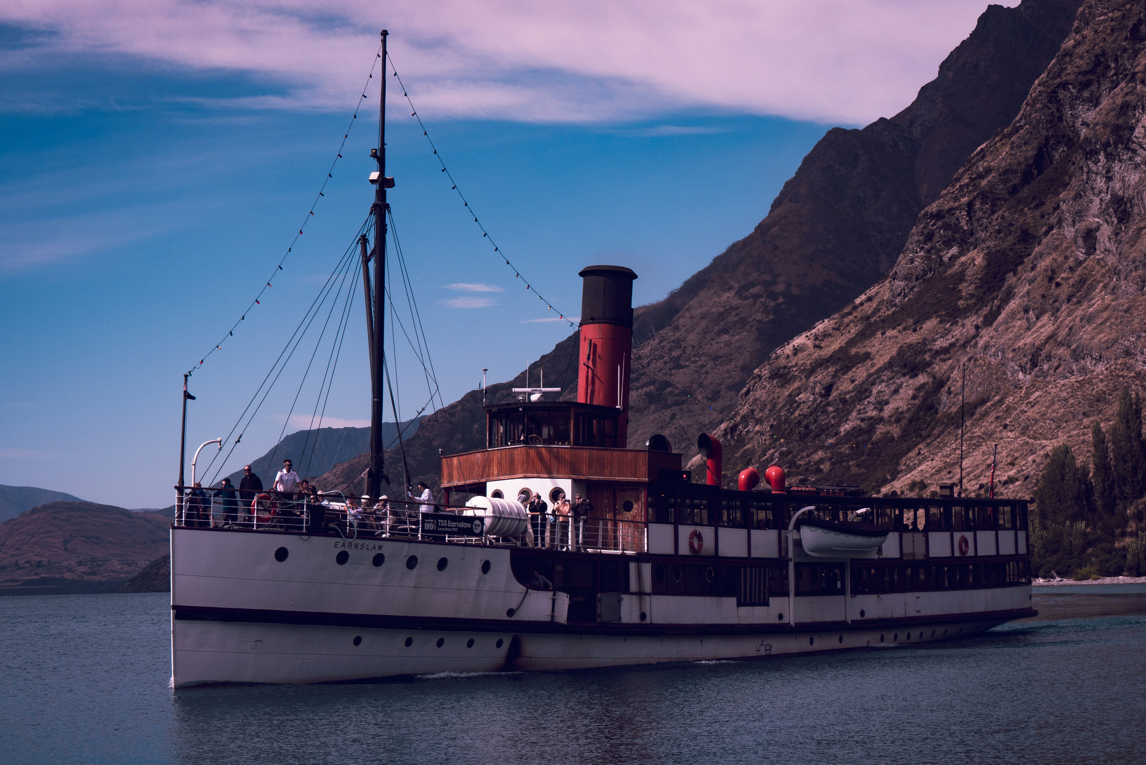 Captain Fred Schmidt’s Tales - by Dan Rouse - Yew-Fire