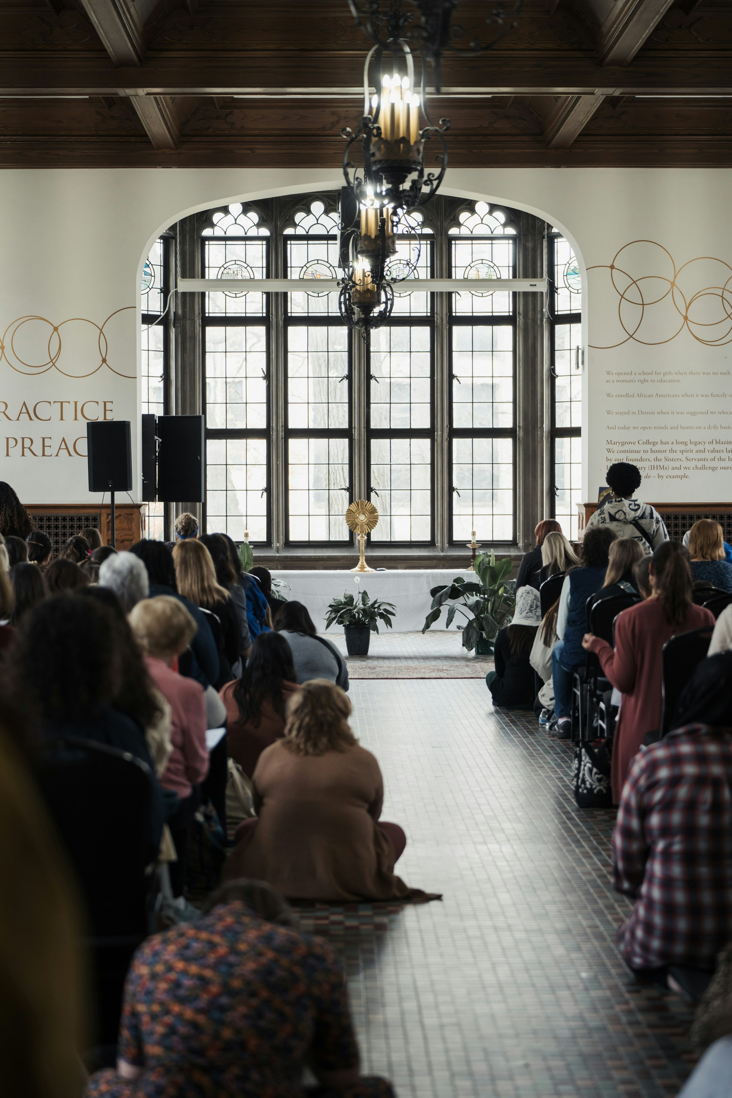 Catholic Prayer Pictures | Download Free Images on Unsplash