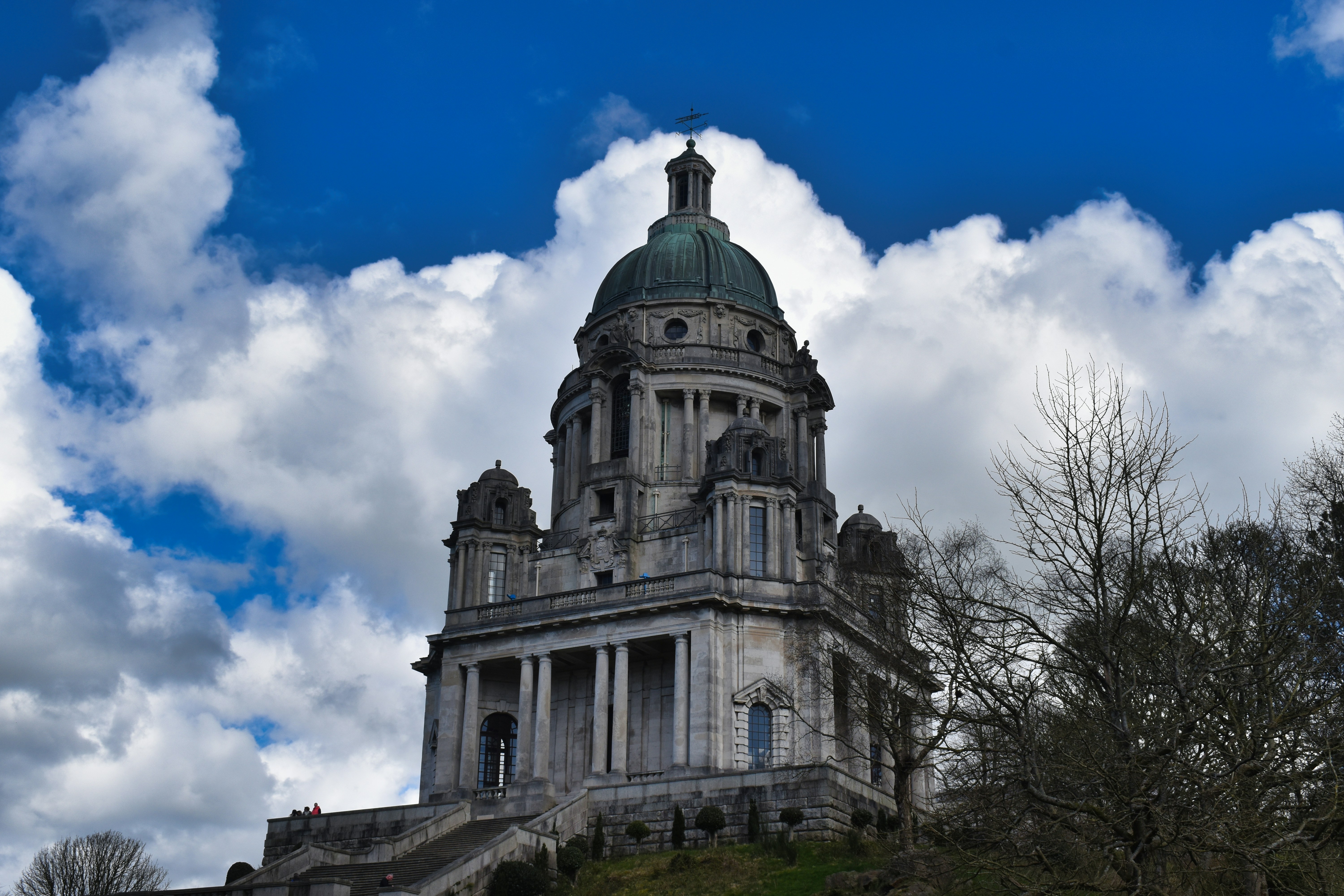 Dome and Stones: A Monument Reaching Toward the Sky