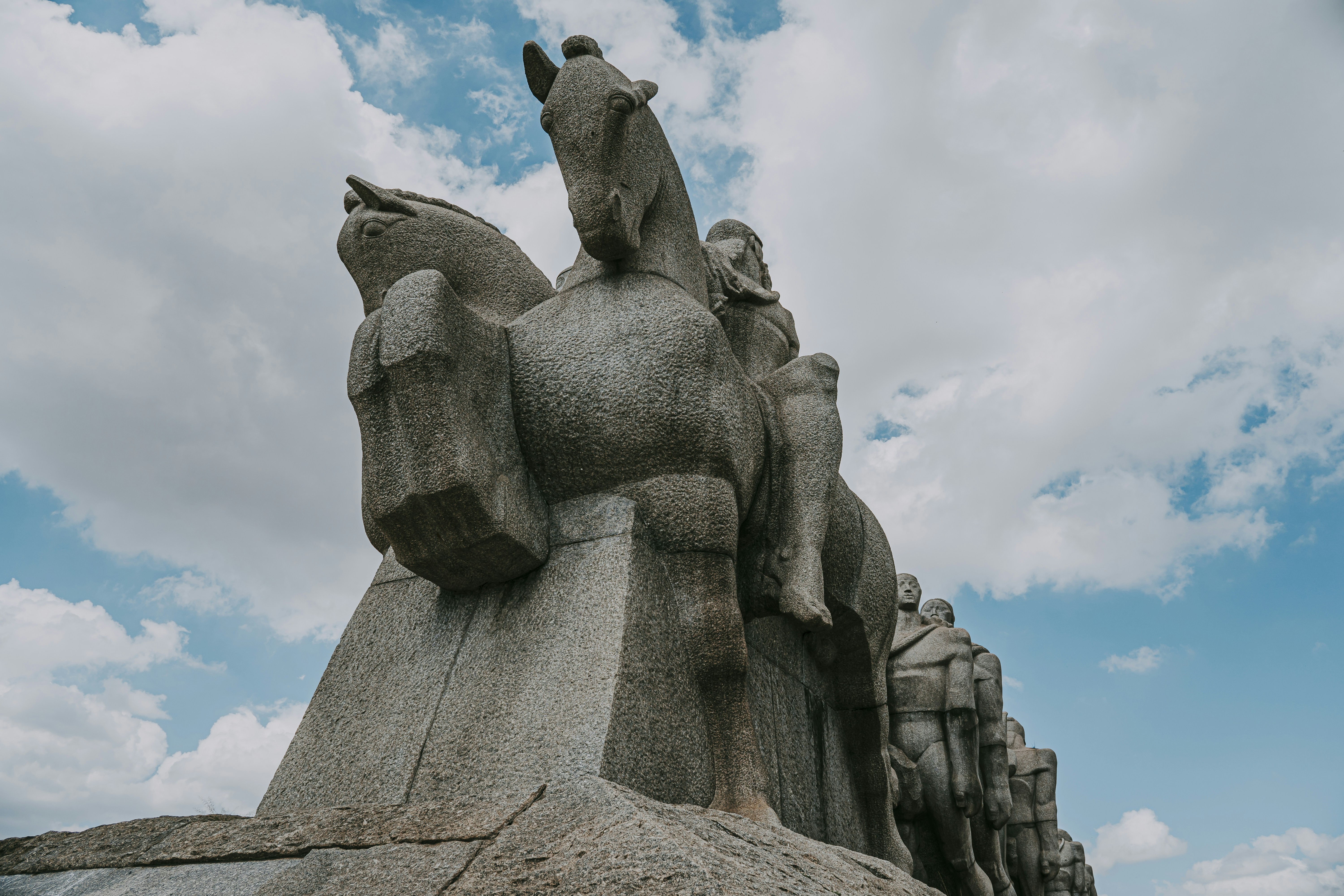Stone Legion: Arowed Horses and Riders in Monumental Form