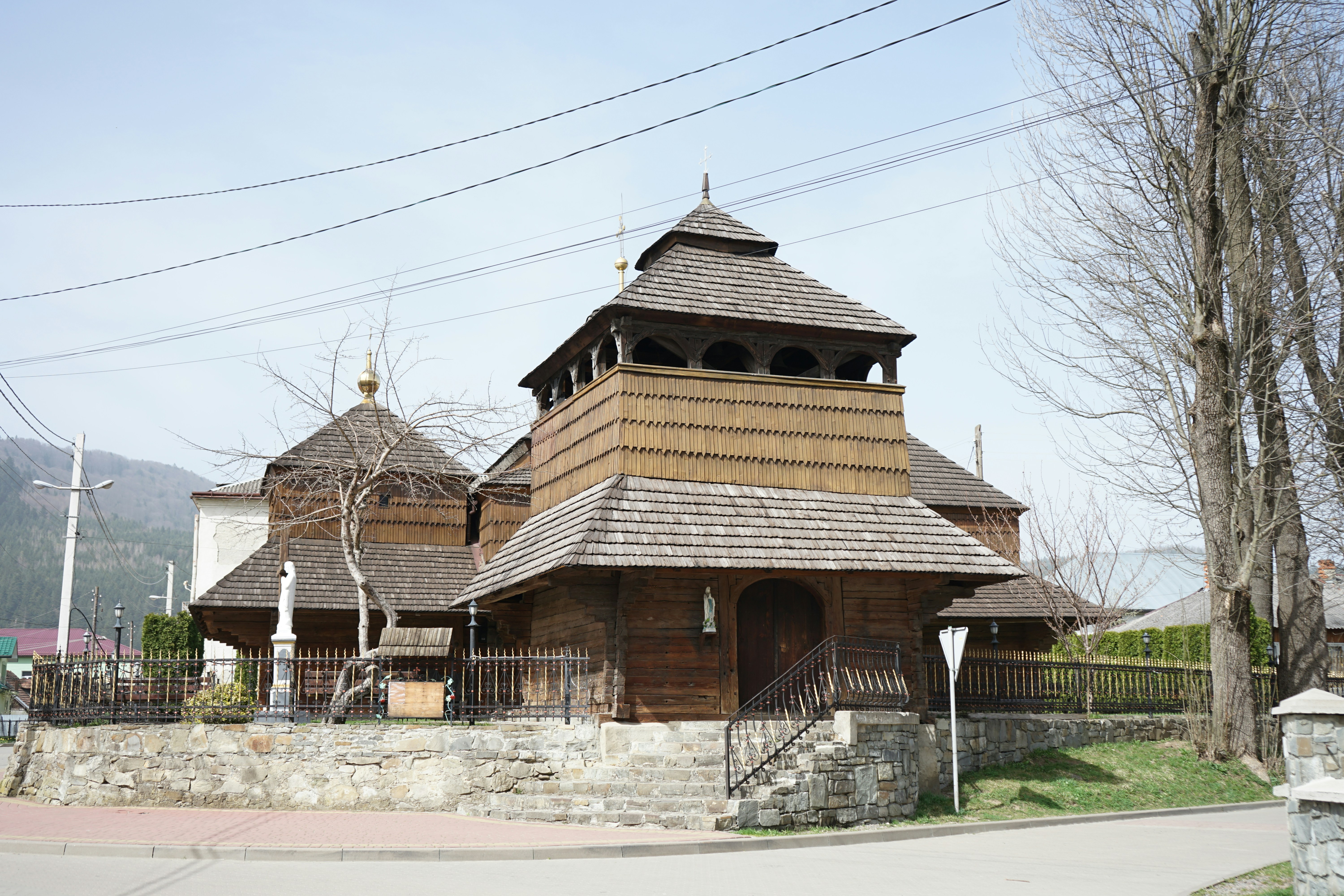 Photo by Viktoriia Muzyka with Sony Alpha 7 II