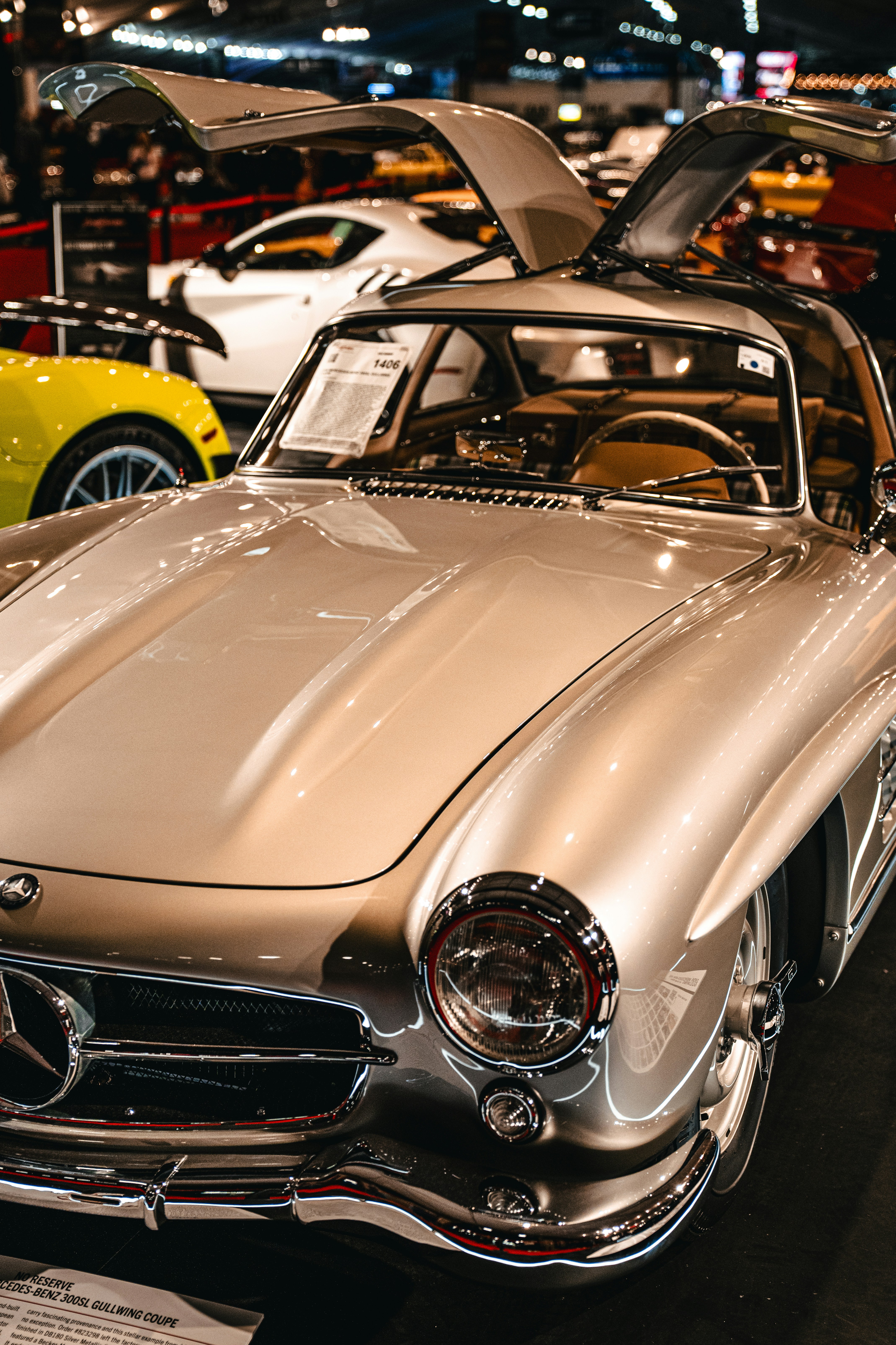 A car is on display at a car show photo – Free Usa Image on Unsplash