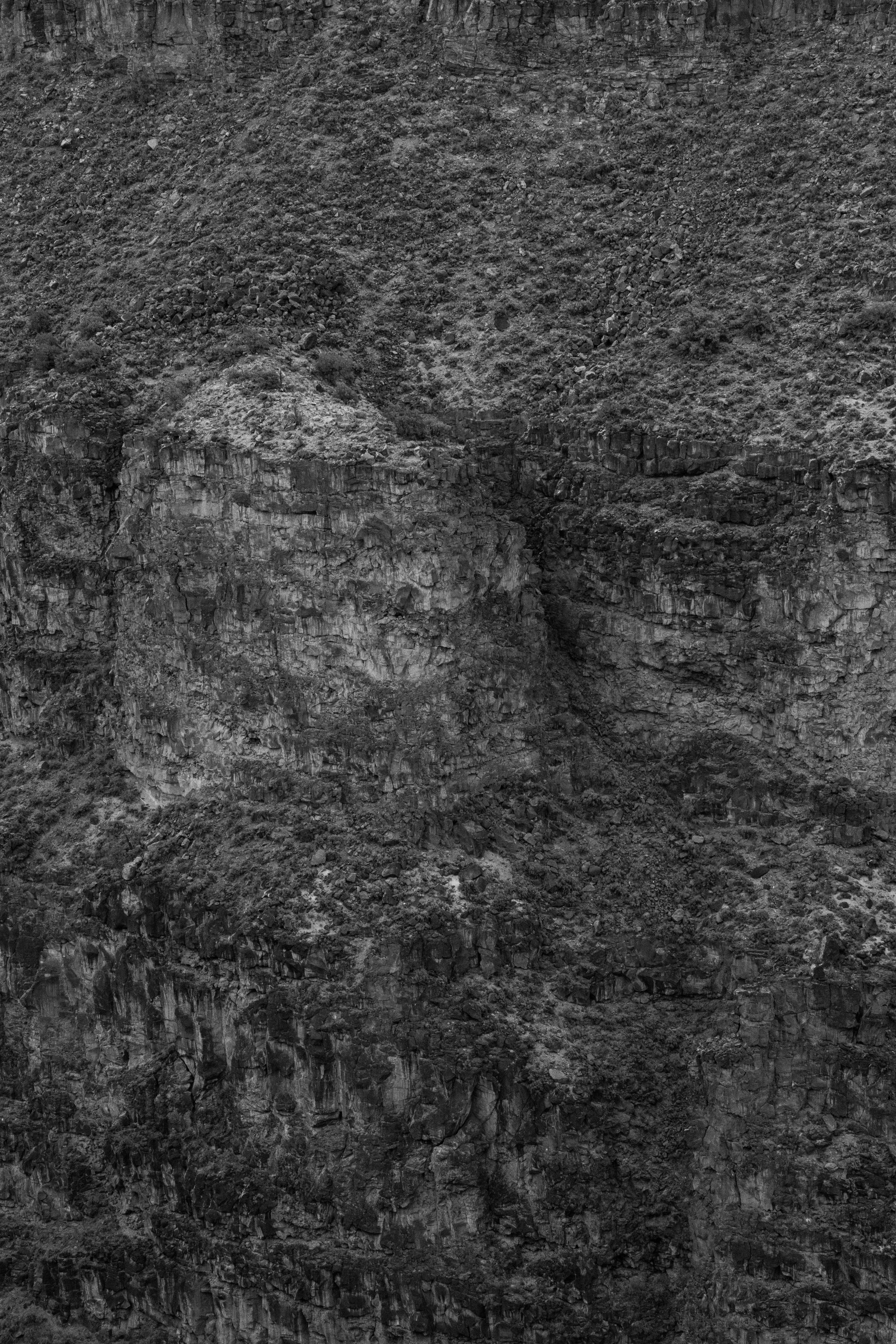 Granite Echoes in Mono: A Quiet Study of Weathered Cliff Face
