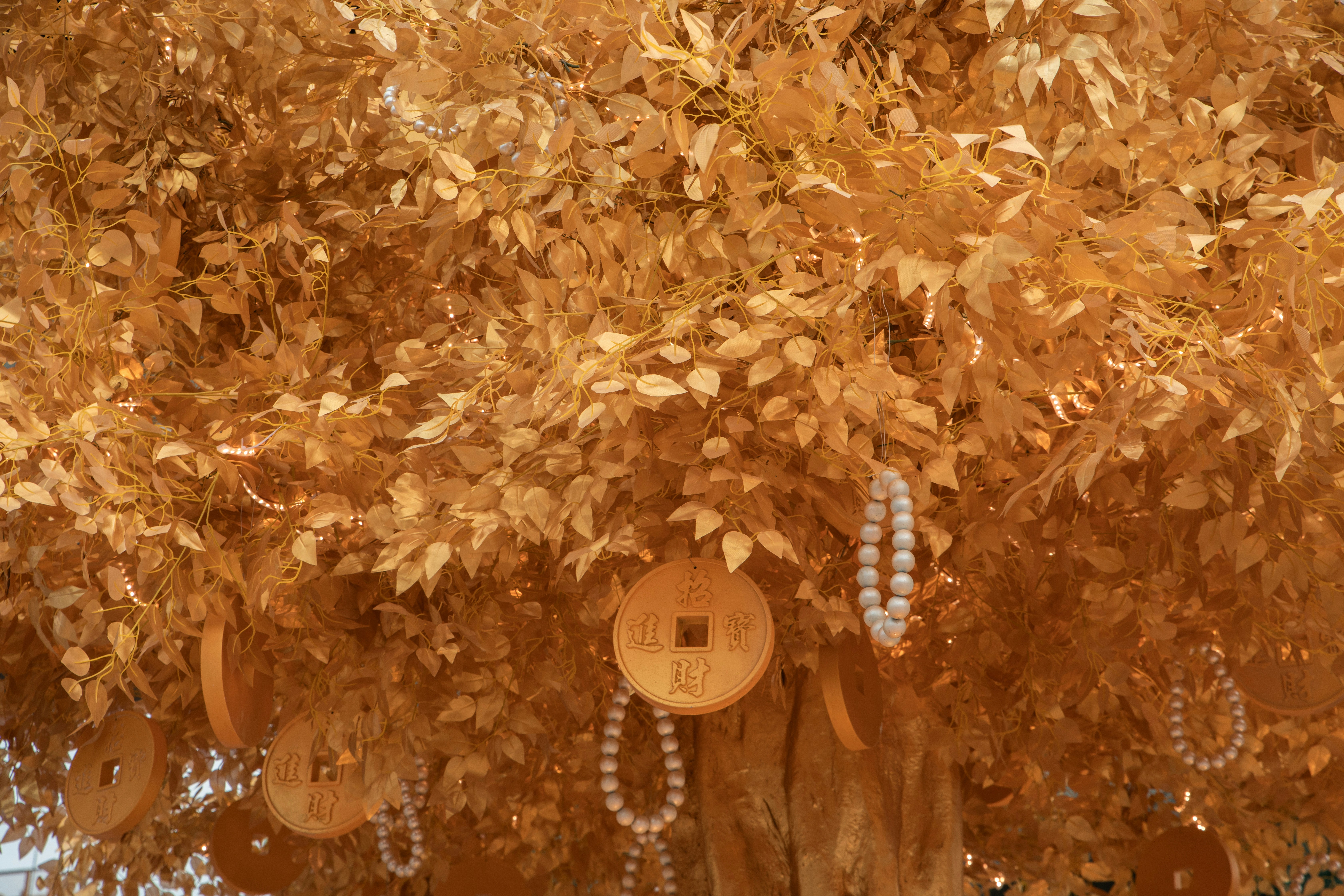 Autumnal Ornaments Adorning a Gilded Canopy