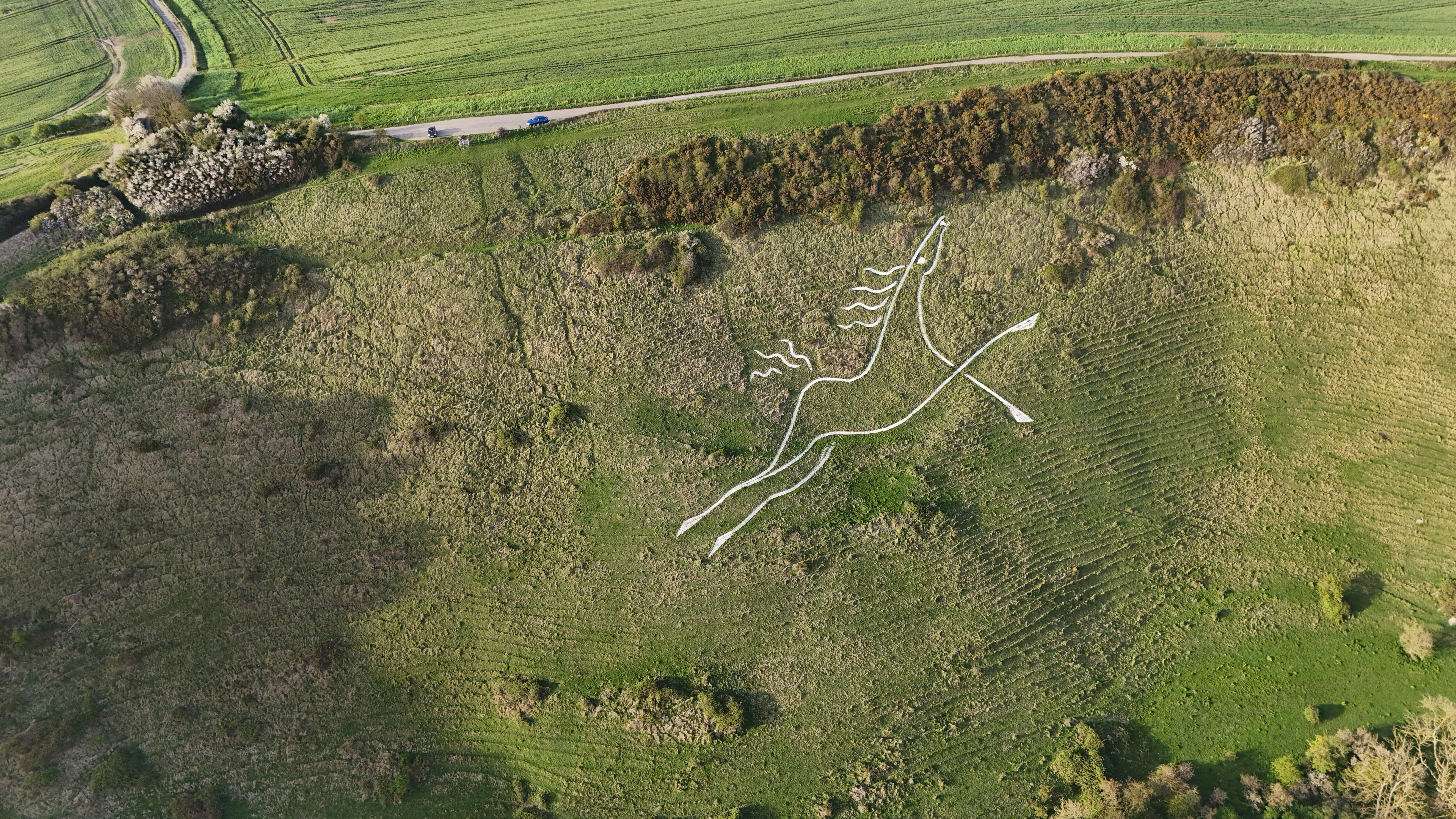 A bird's eye view of an aerial view of a field photo – Free Folkestone ...