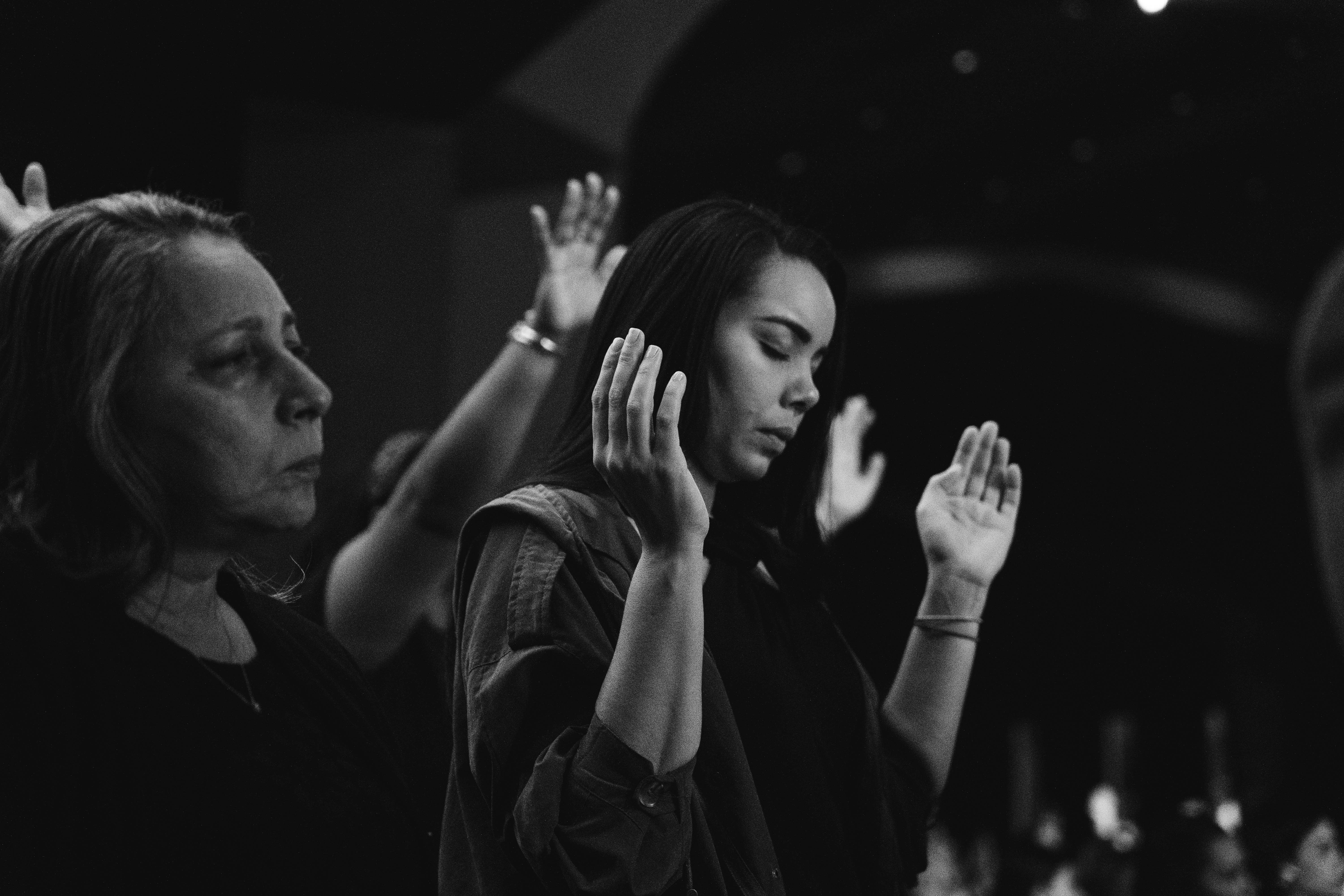 Church| Ruddy corporan