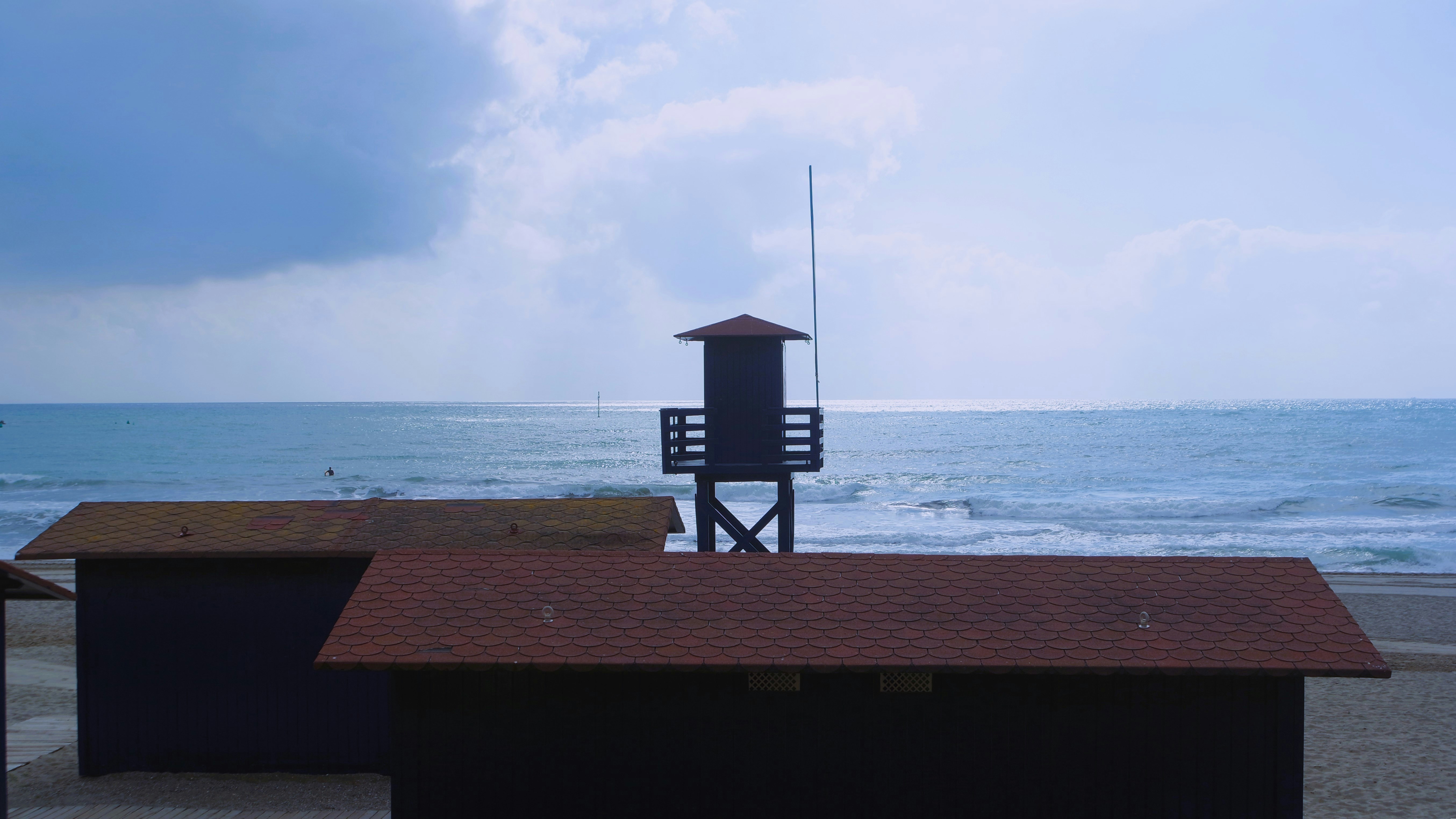 Lifeguard Tower Above a Tranquil Beachfront