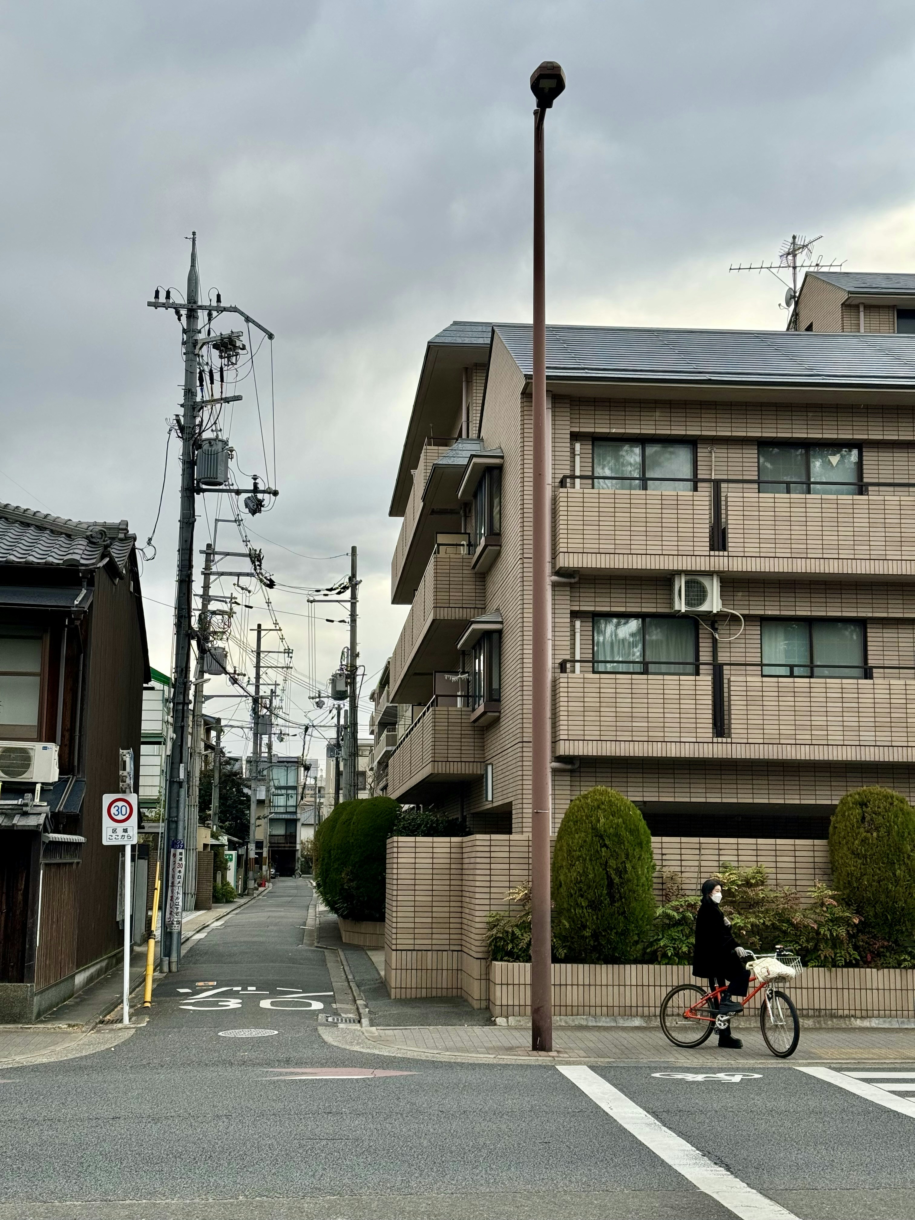 Photo by Juraj Masar with Apple iPhone 15 Pro