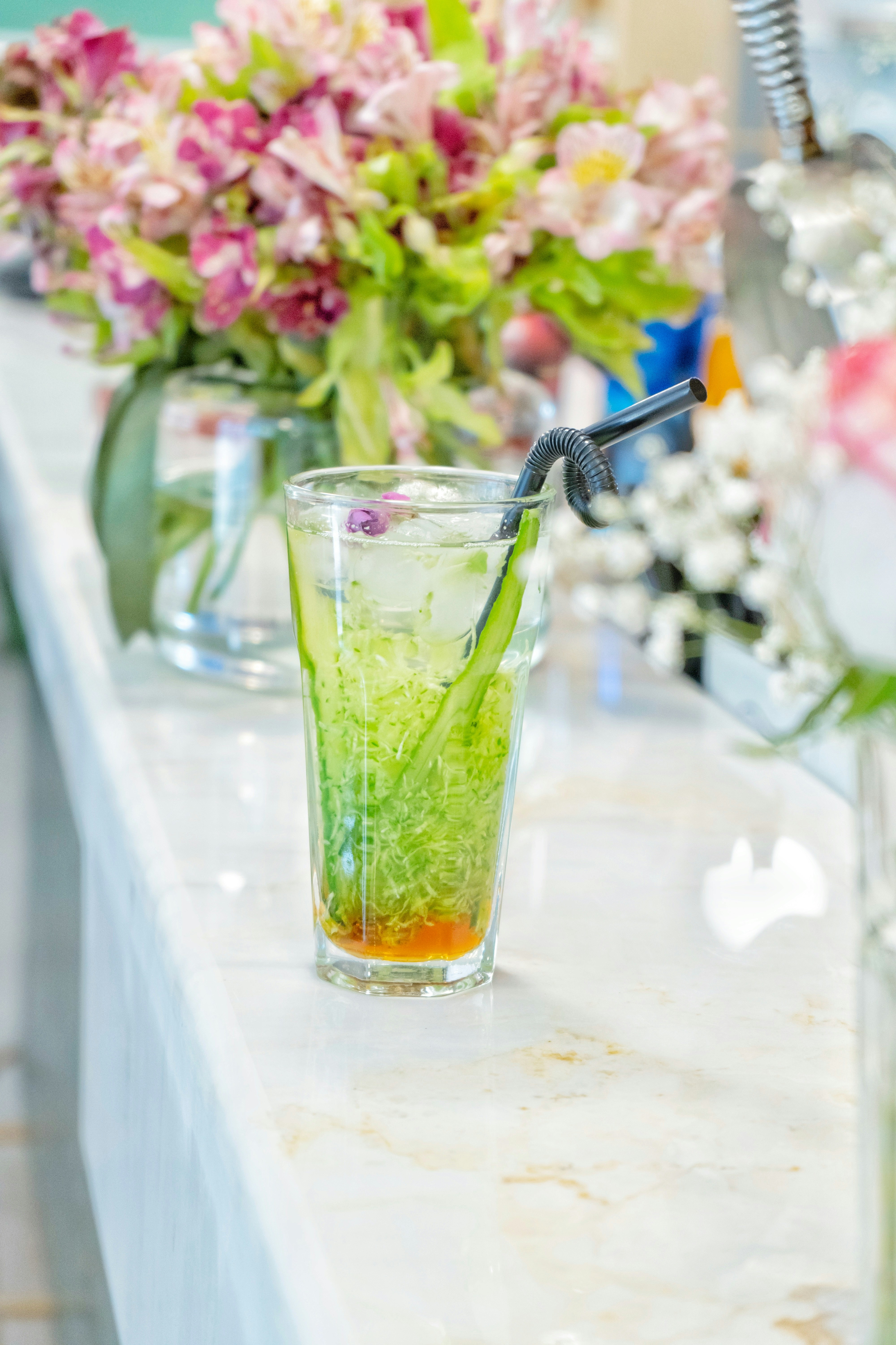 Mint Verdure on Marble: A Lime-Leaf Cocktail in Focus
