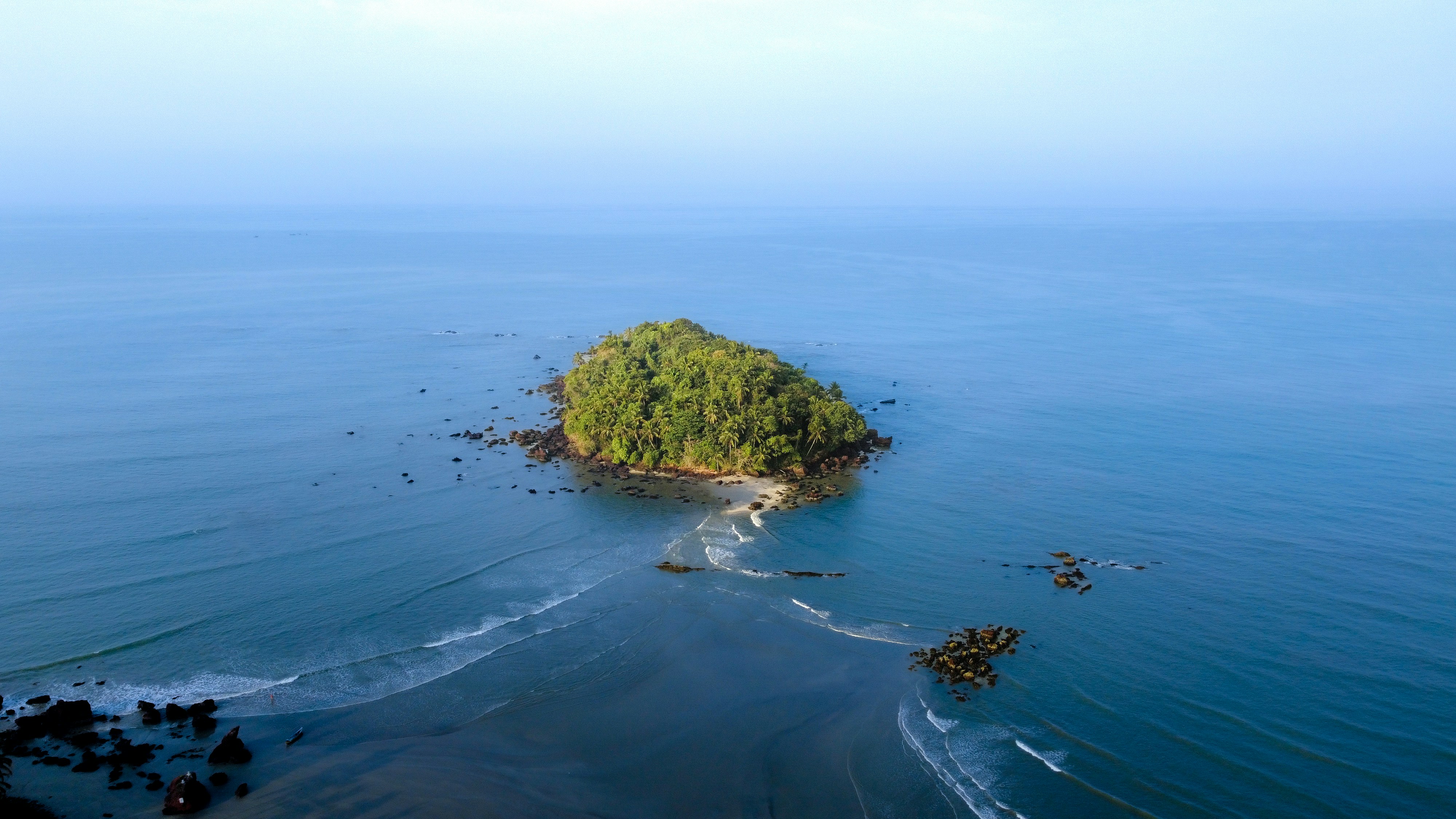 Manas Manikoth (@manasmanikoth) | Unsplash Photo Community