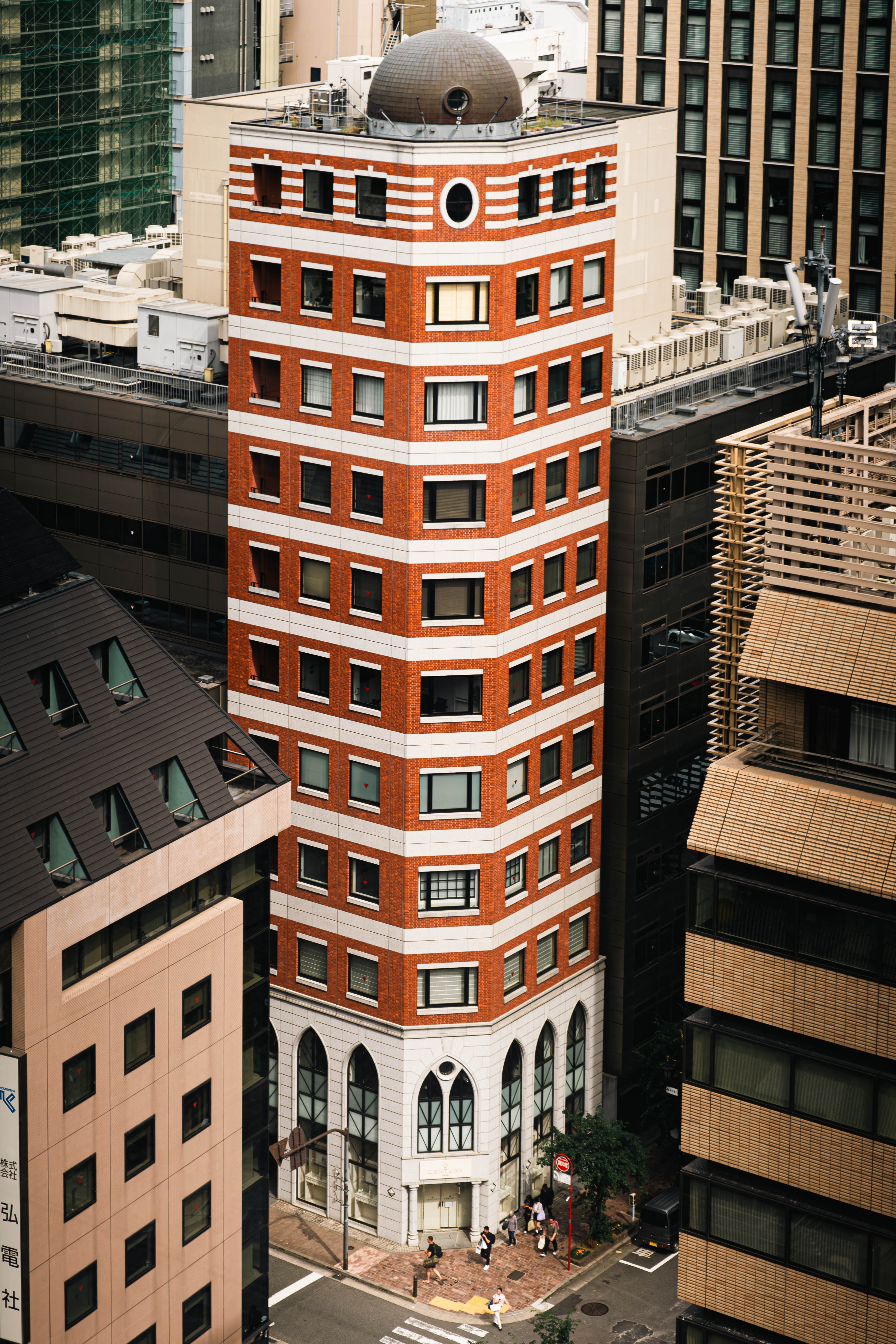 a new classic style building