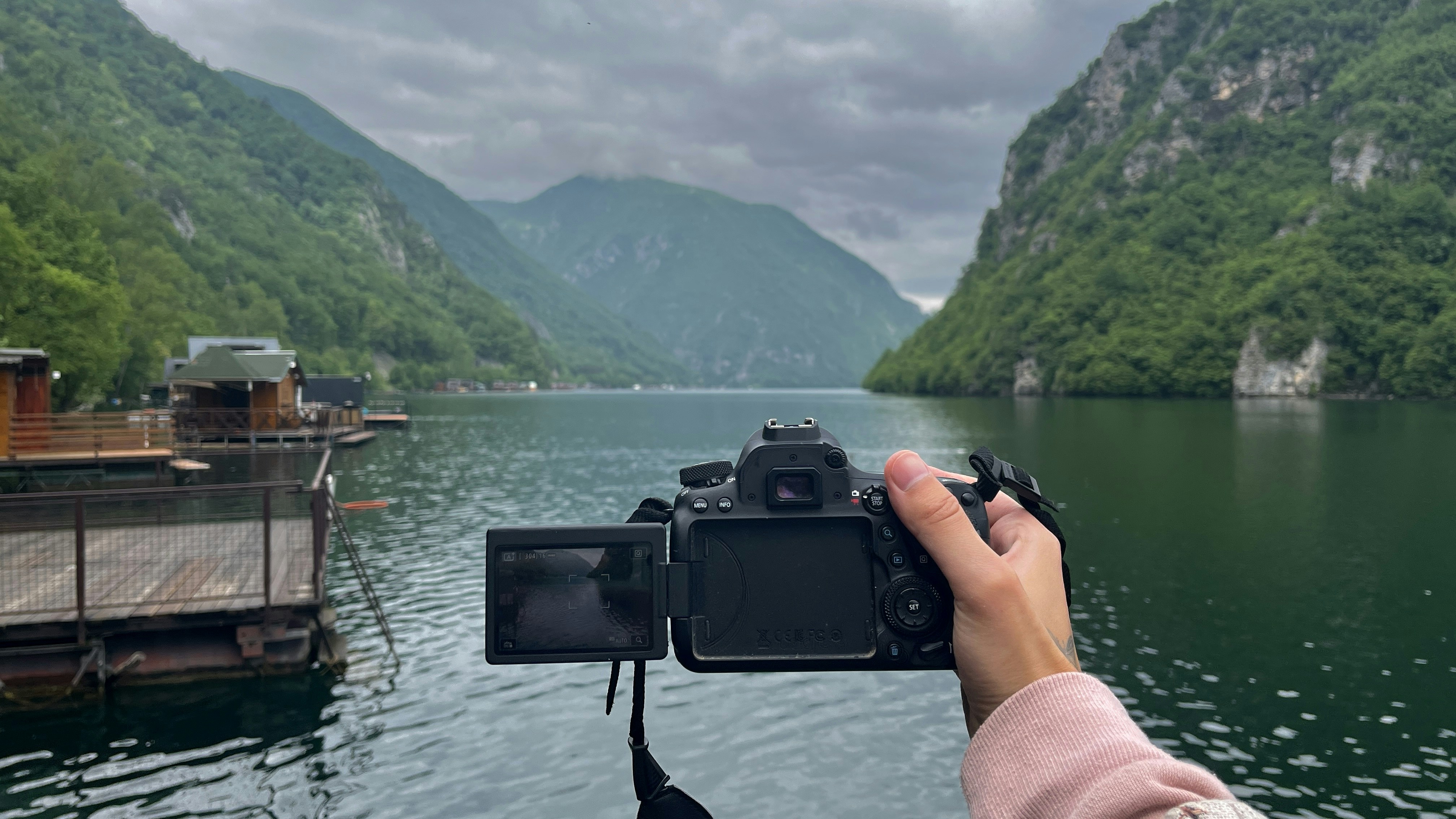 Camera Gaze Over a Tranquil Mountain Lake