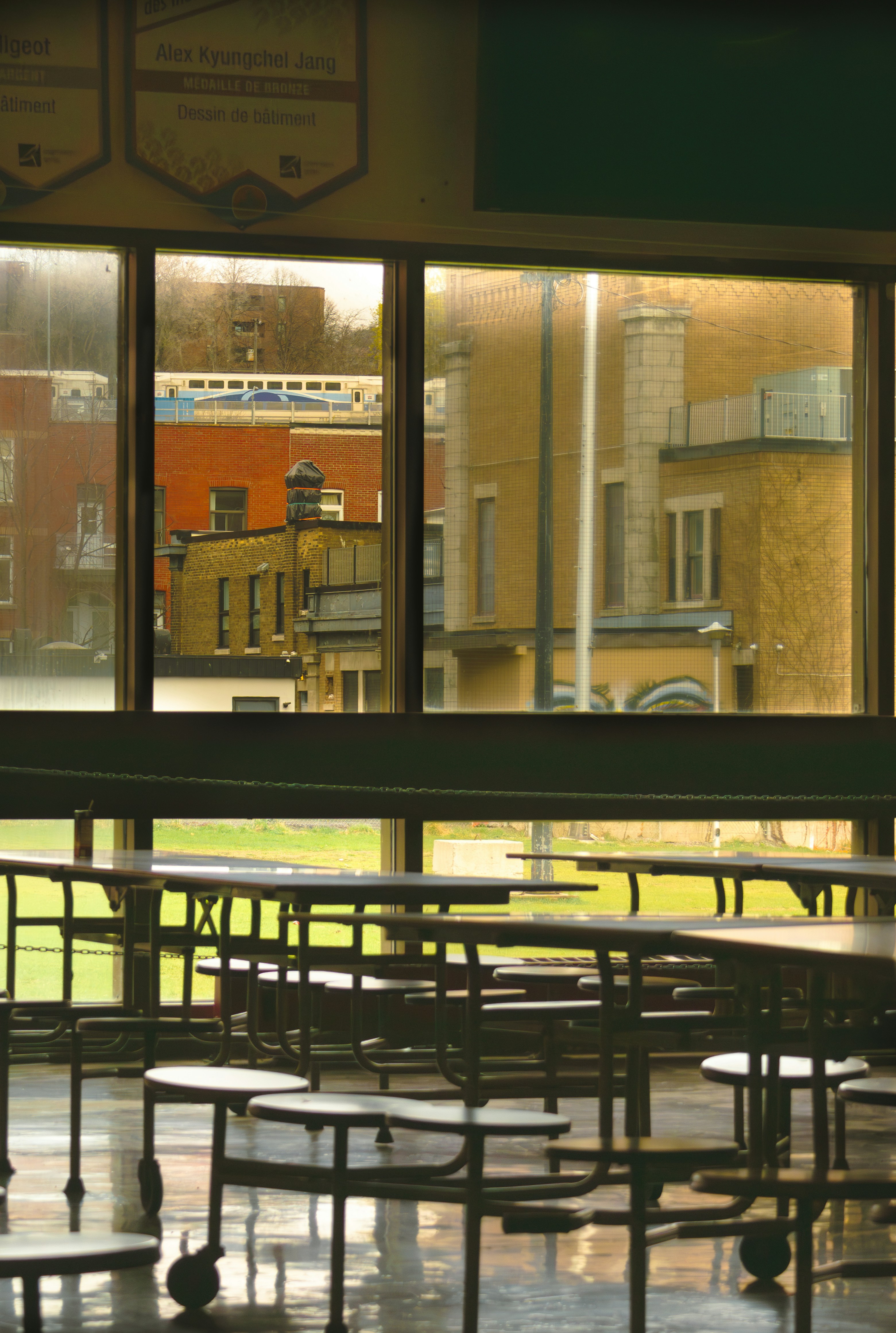 Best Cafeteria Pictures [HD] | Download Free Images on Unsplash