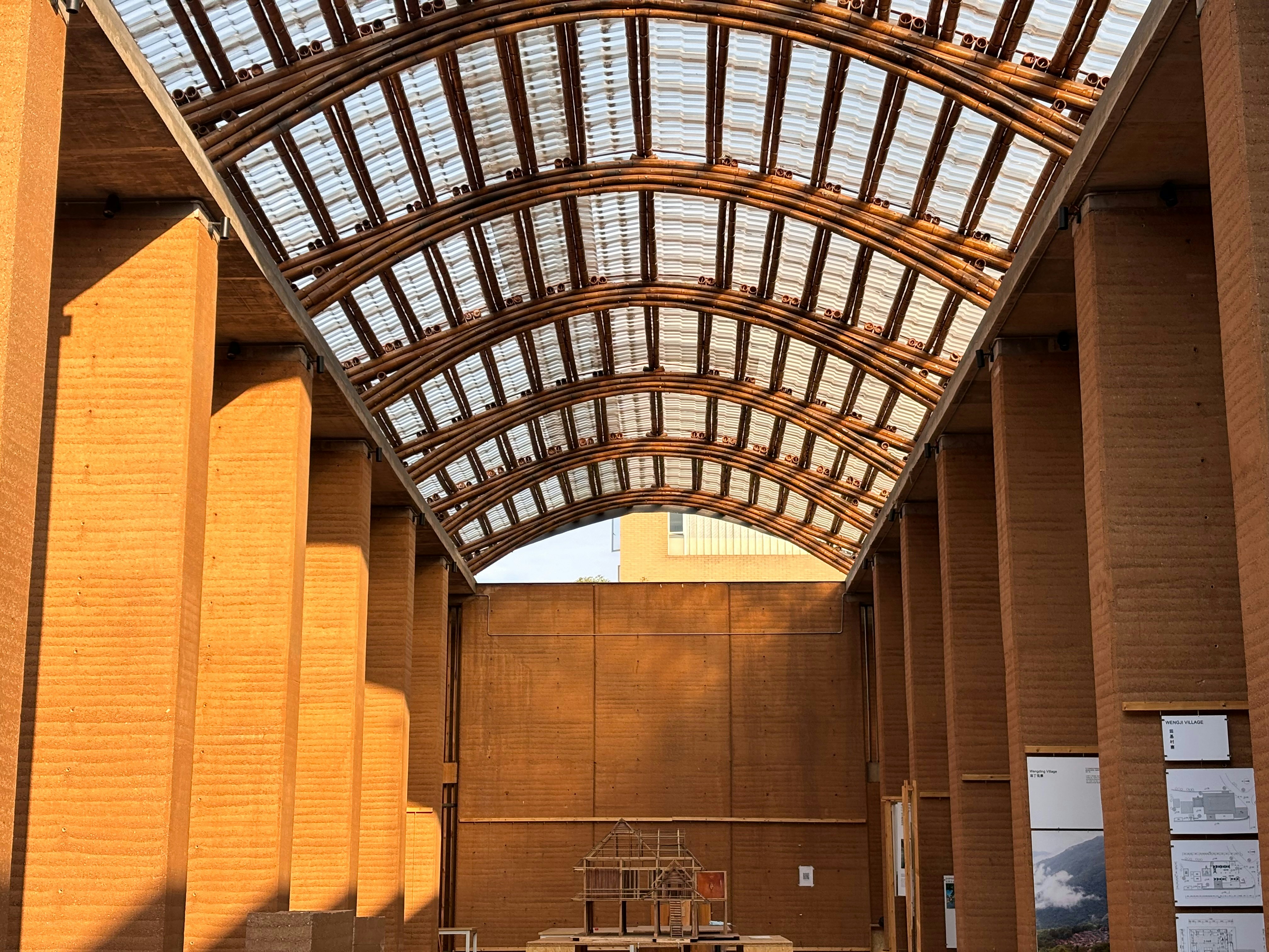 The inside of a large building with a wooden roof photo – Free 昆明市 ...