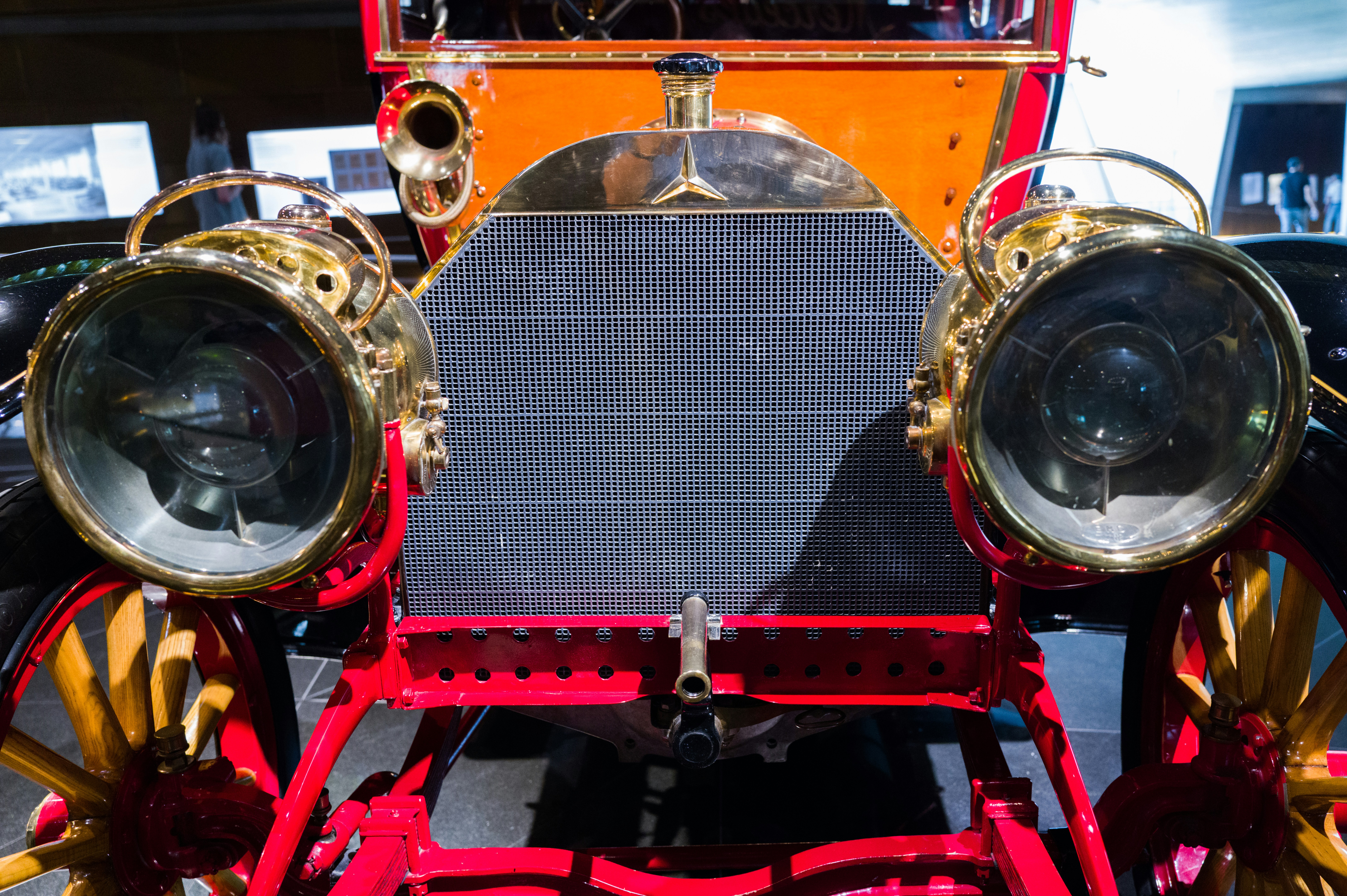 A close up of an old fashioned fire engine photo – Free Mercedes-benz ...