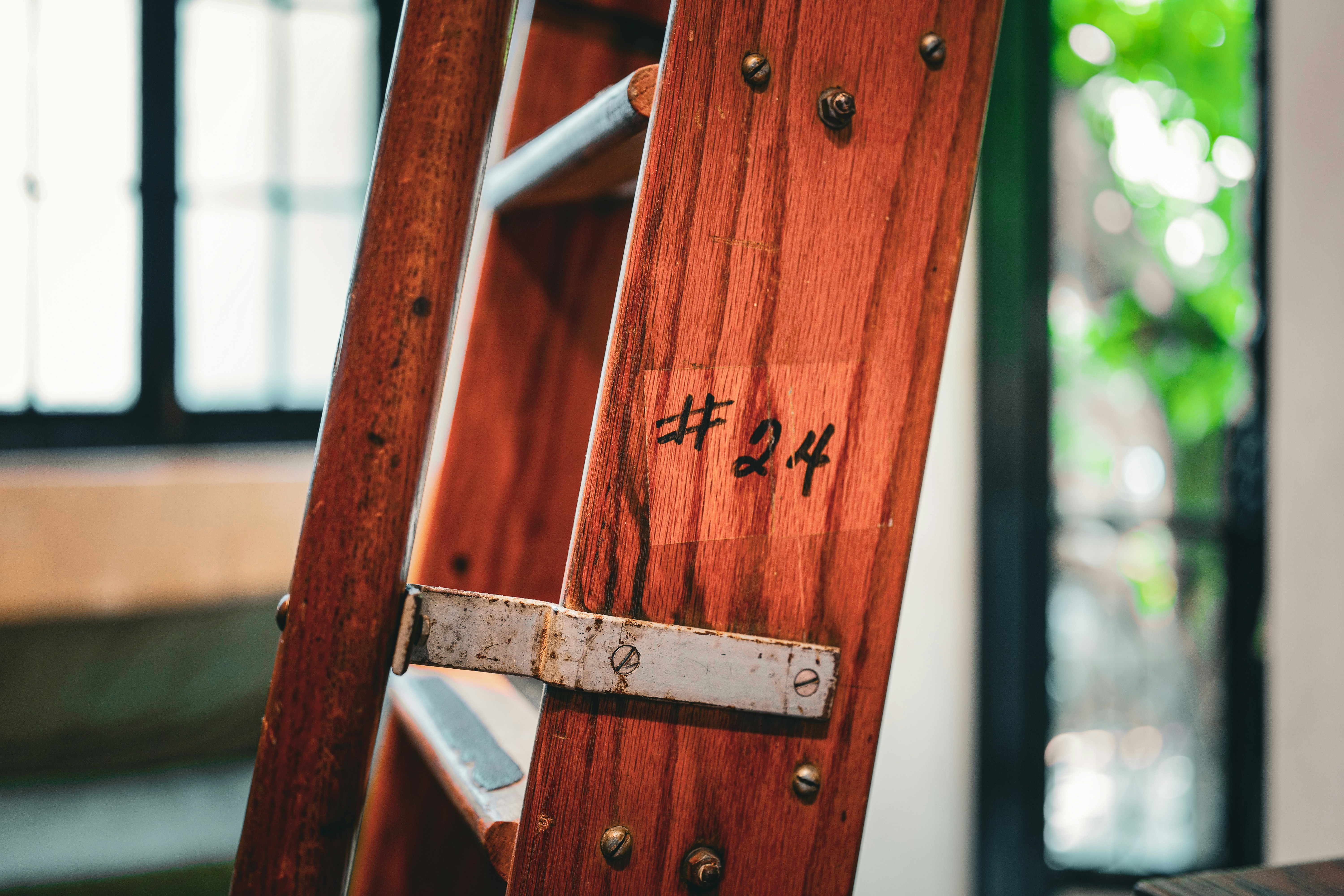 A close up of a wooden ladder with numbers on it photo – Free China ...