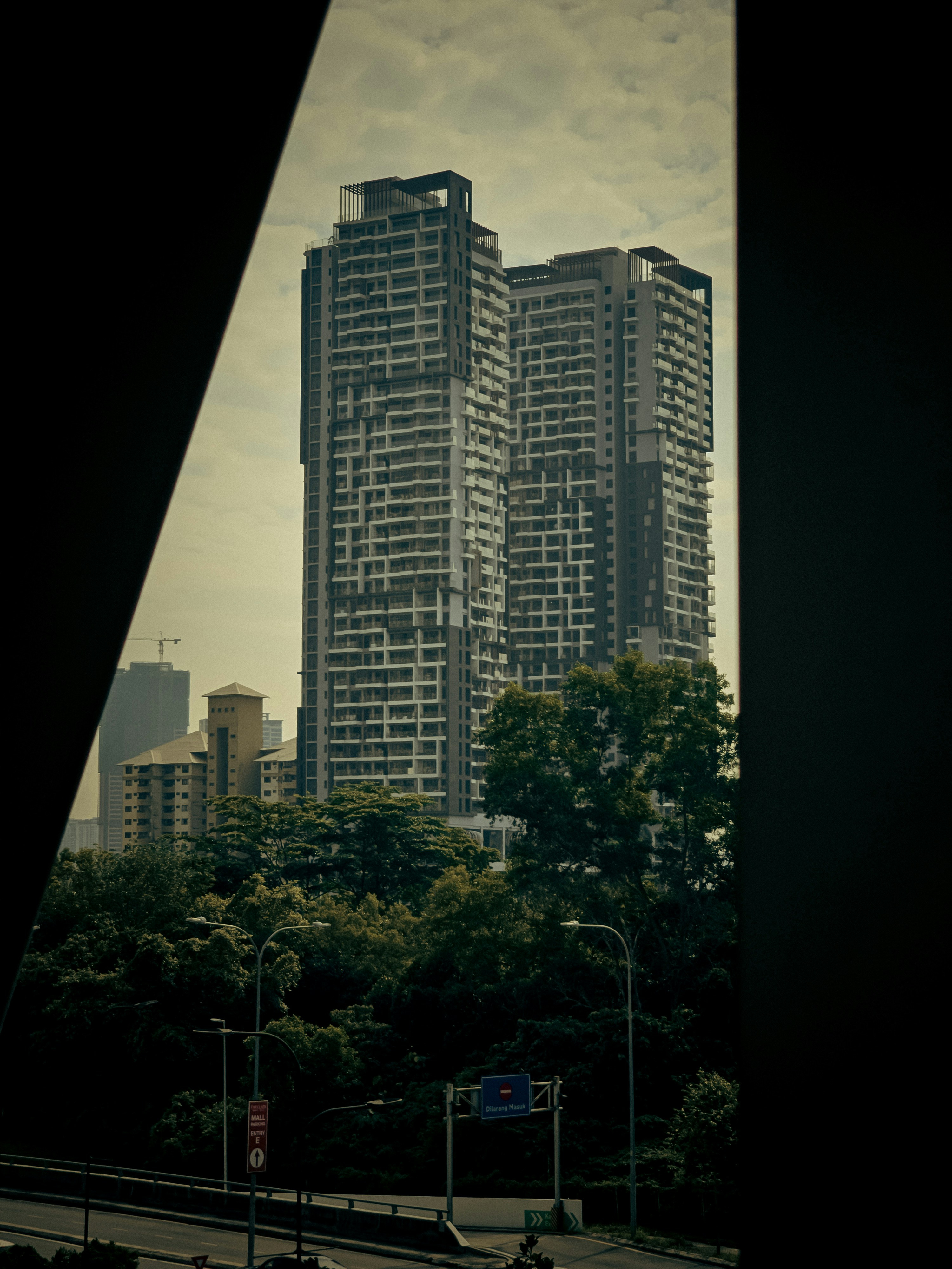 A view of some tall buildings in a city photo – Free Geometric Image on ...