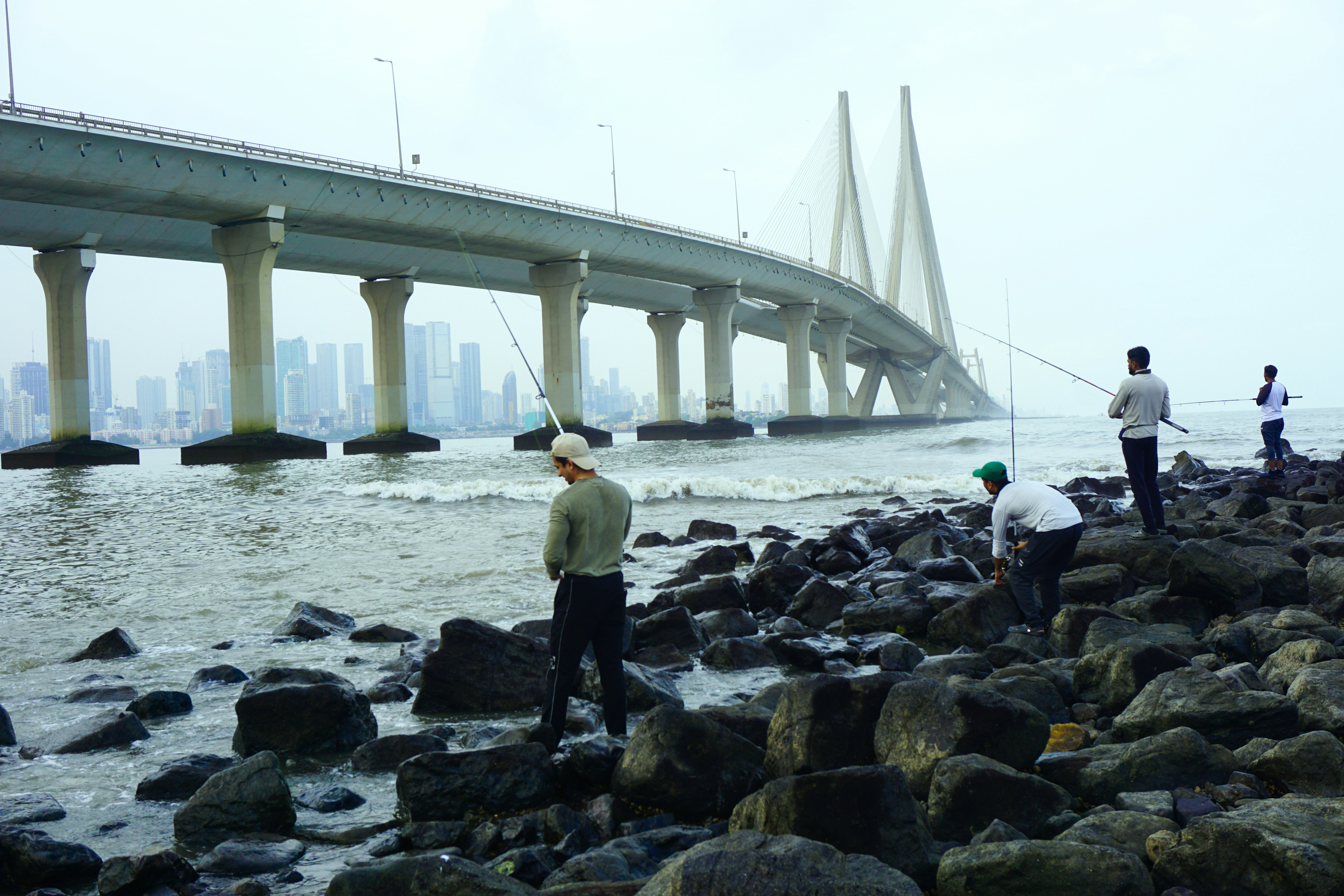 Crossing the Tide: Fishermen Beneath the Bandra-Worli Sea Link
