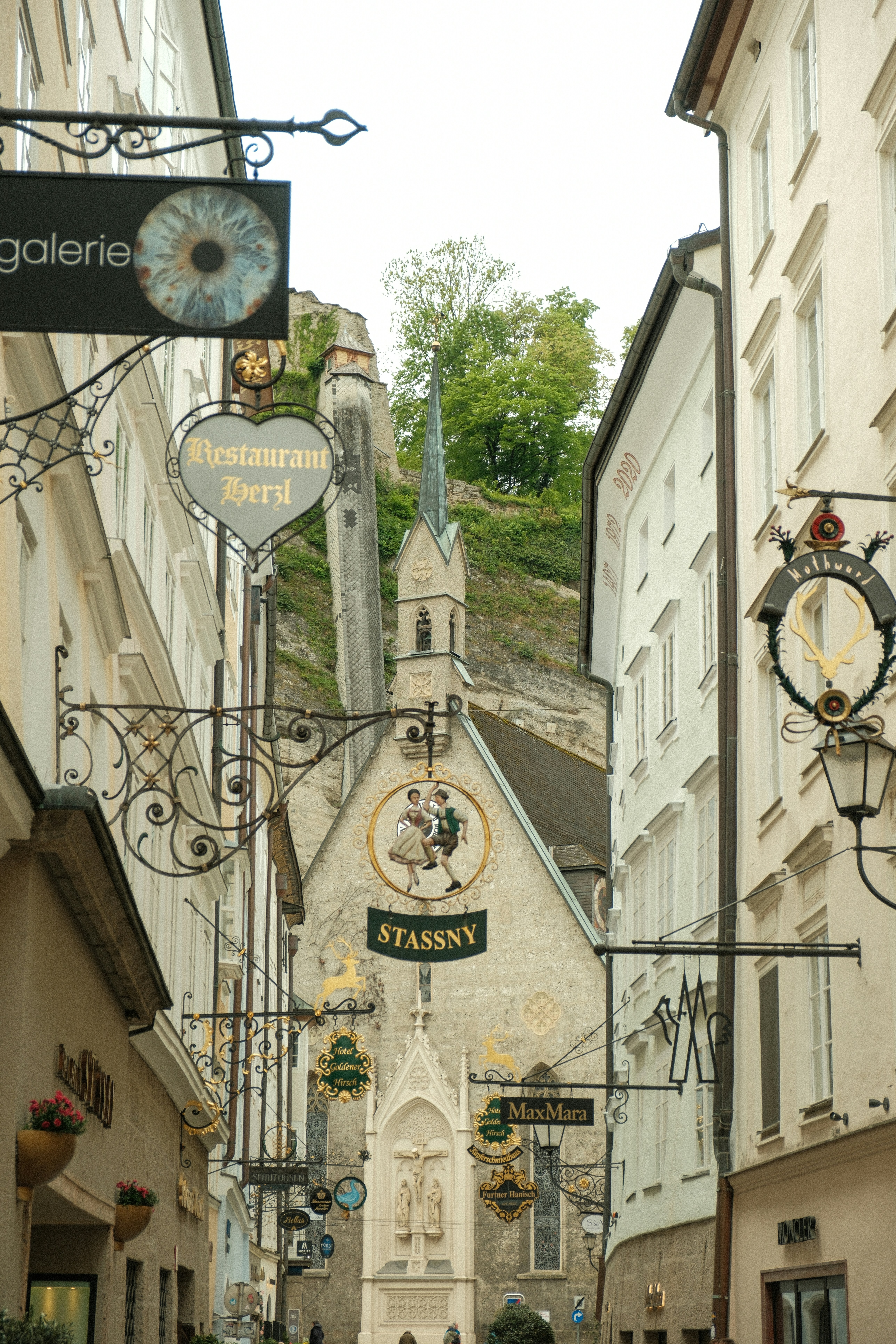 Photo by Alex Presa with Fujifilm X-T5