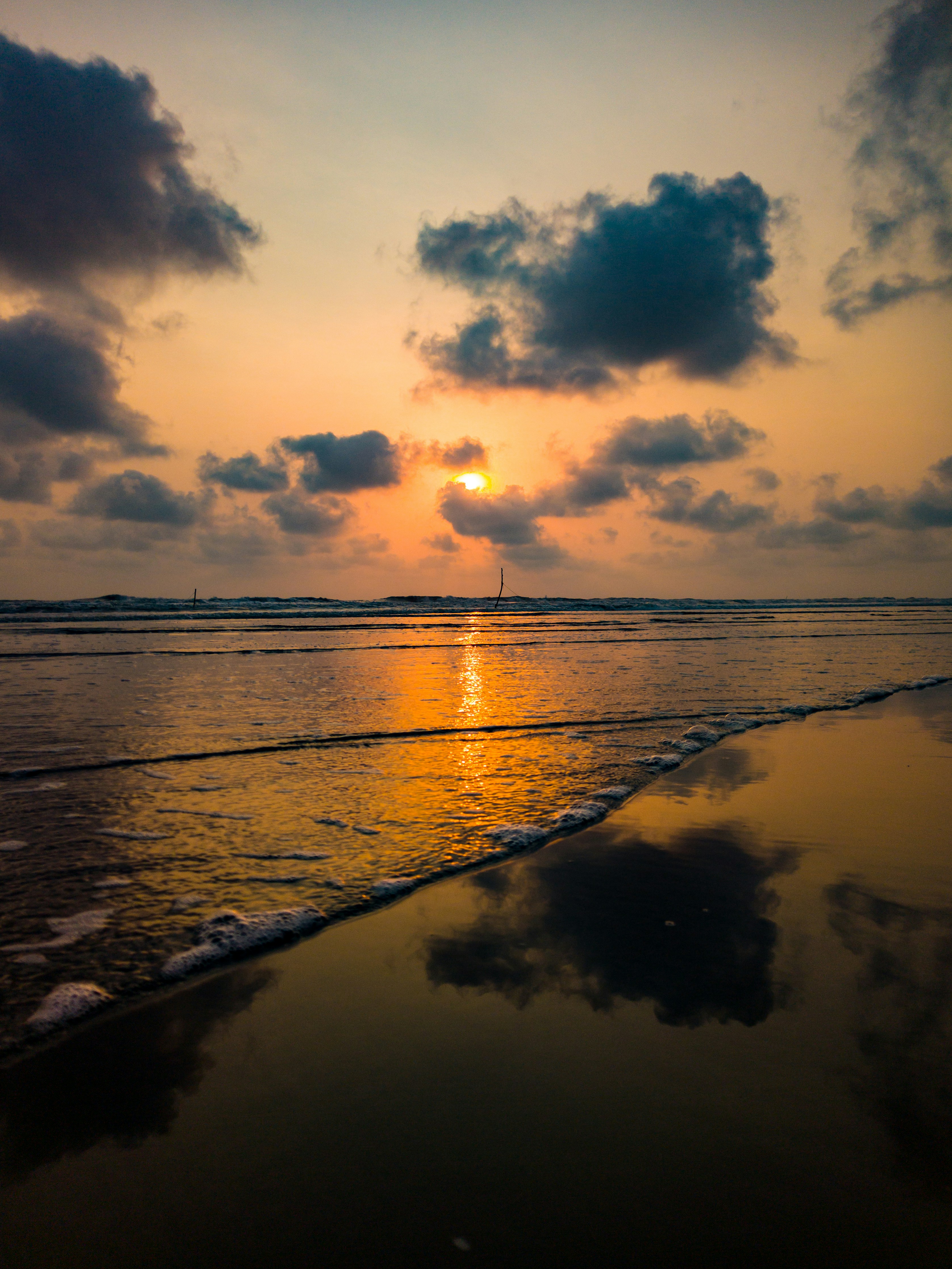 30,000+ Sun Beach Pictures | Download Free Images on Unsplash