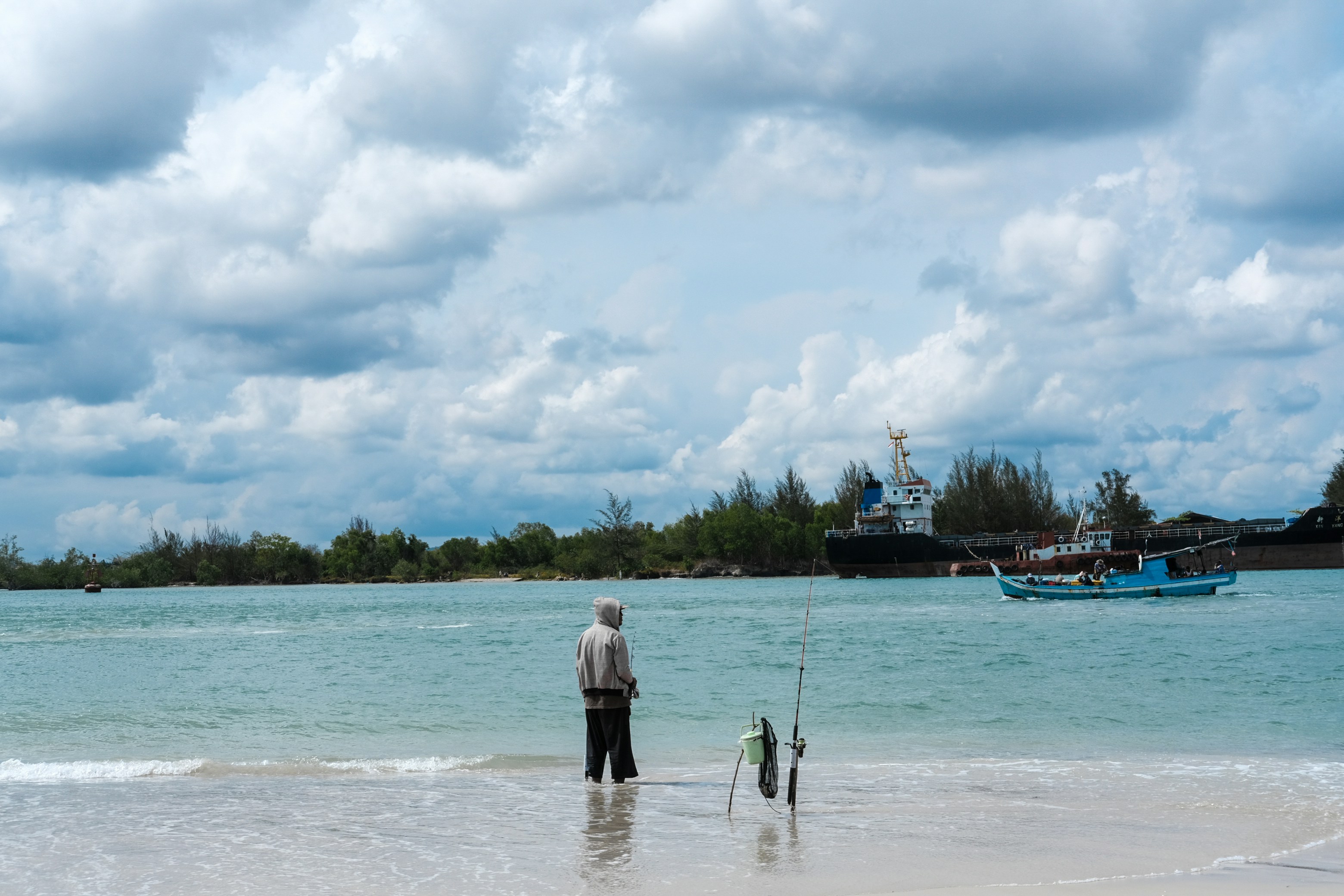 River Fishing Pictures | Download Free Images on Unsplash