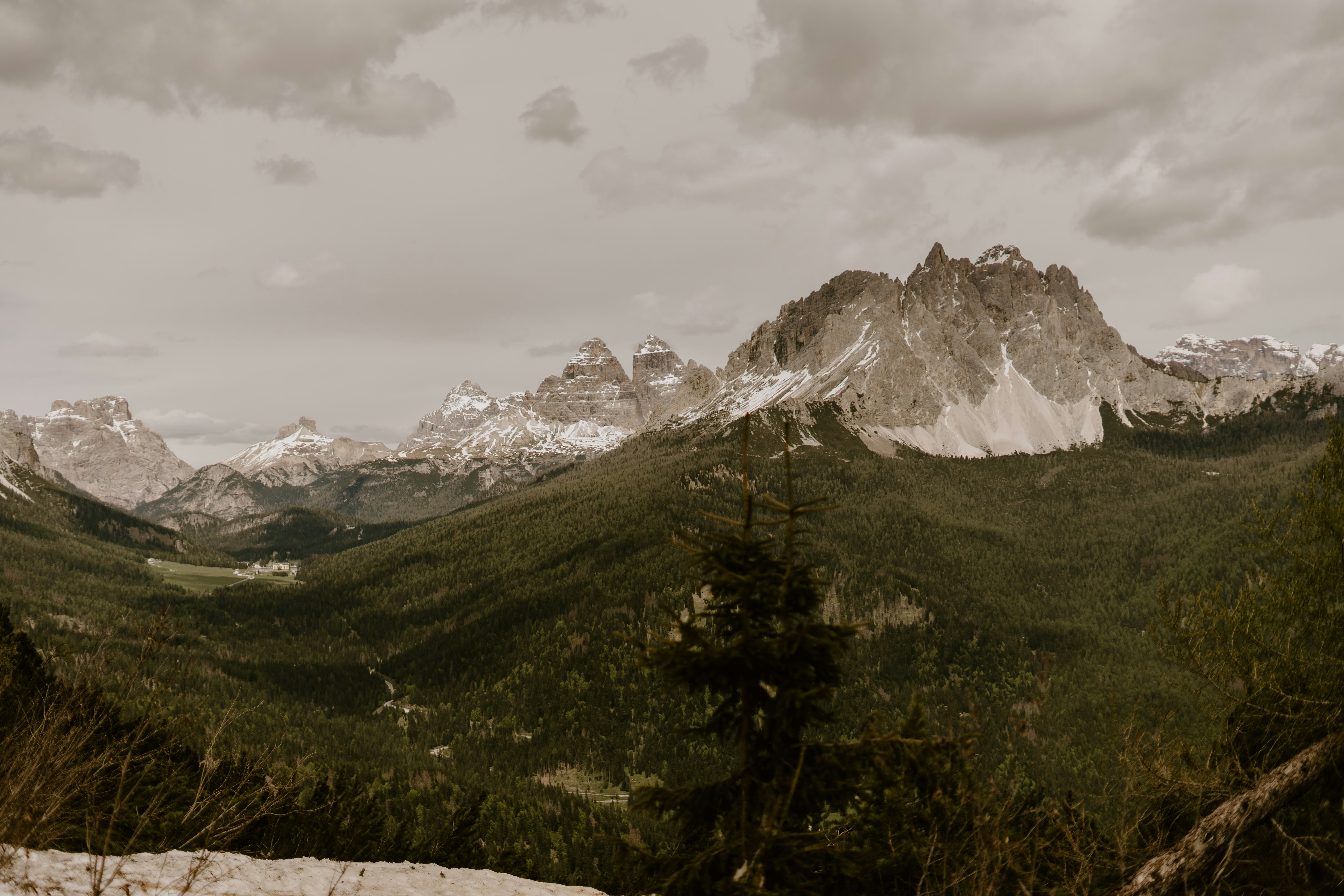 A view of a mountain range from a distance photo – Free Dolomiten Image ...