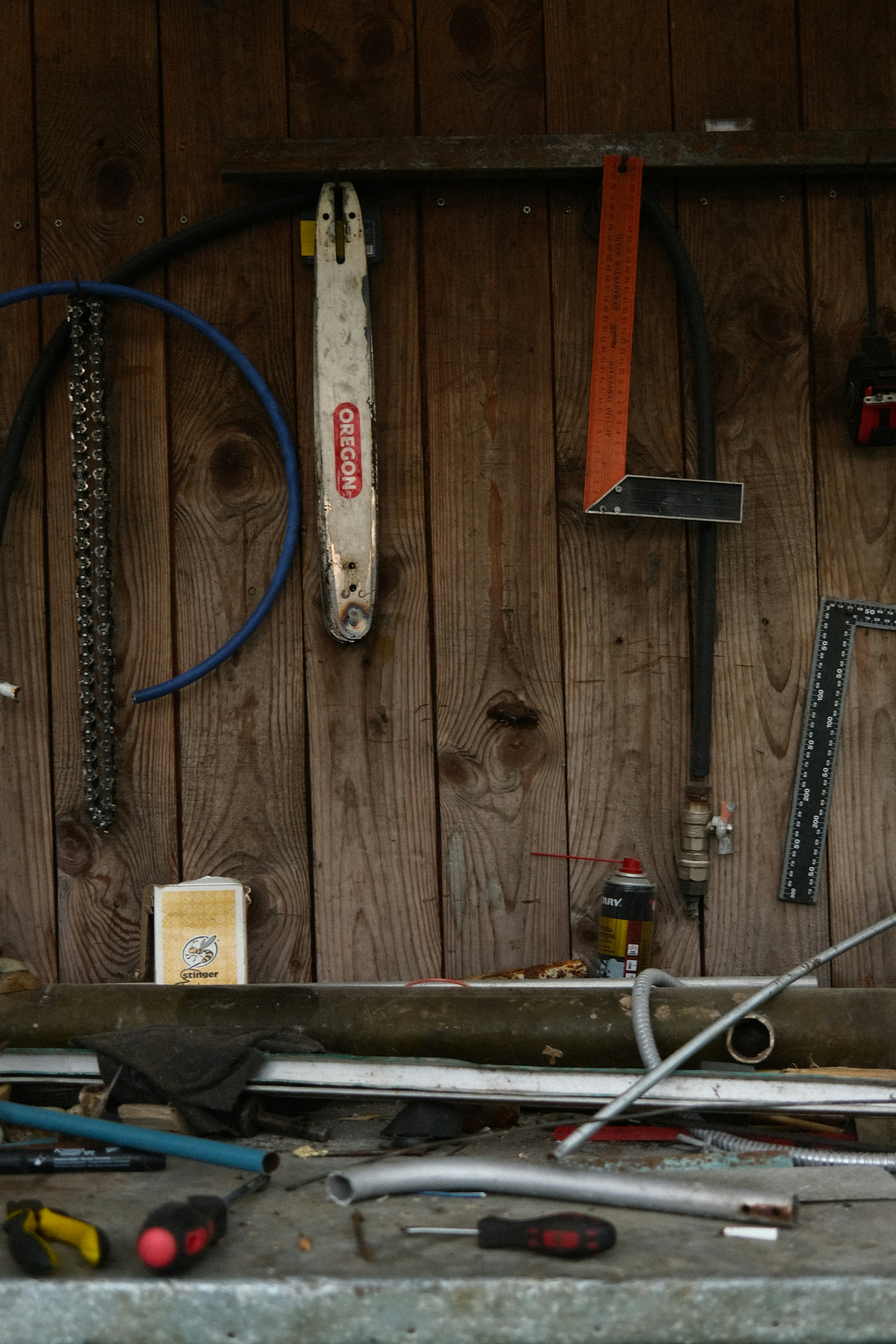A bunch of tools that are on a table photo – Free Wood Image on Unsplash