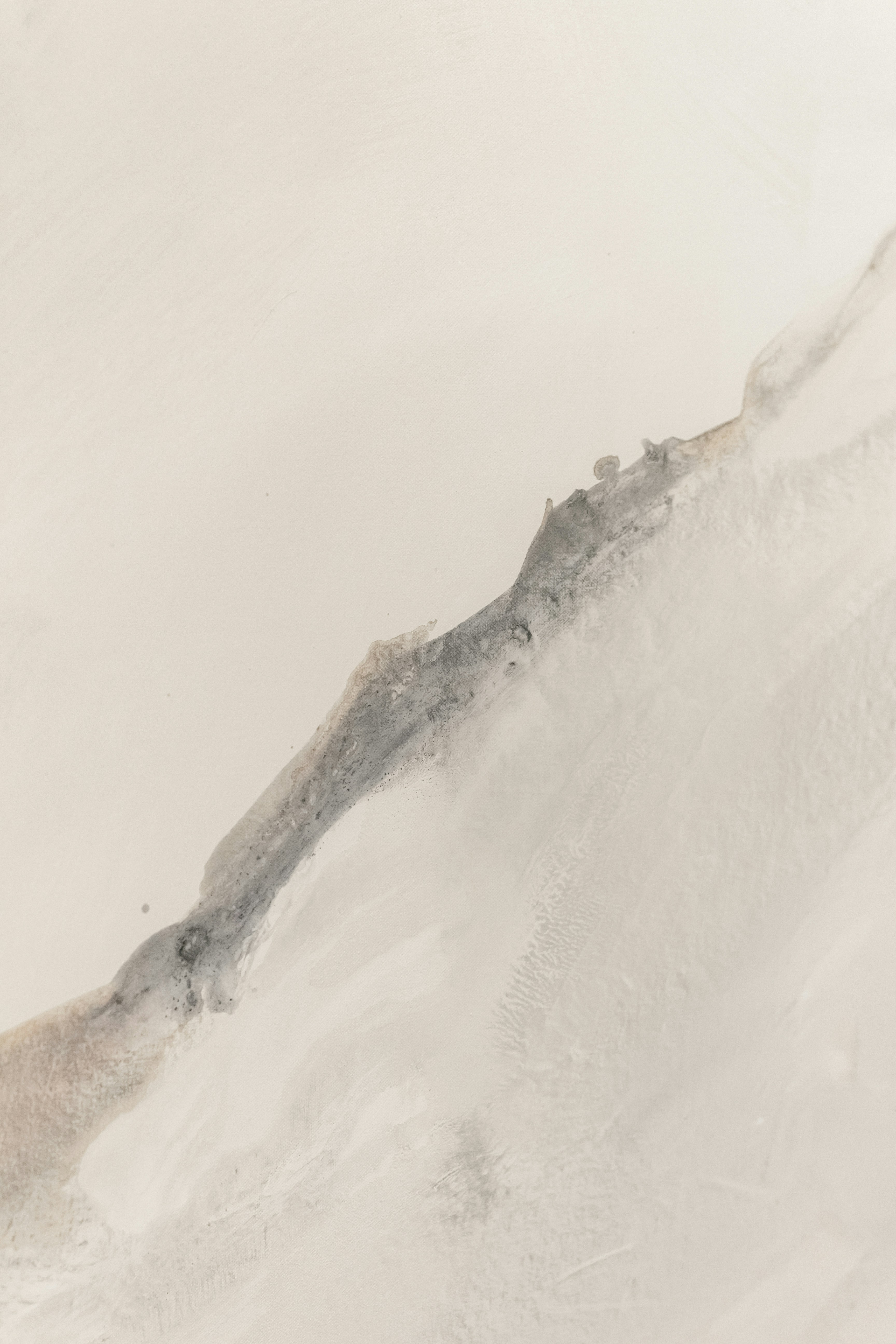 Ivory Slope: A Quiet Sdev of Snow and Wind