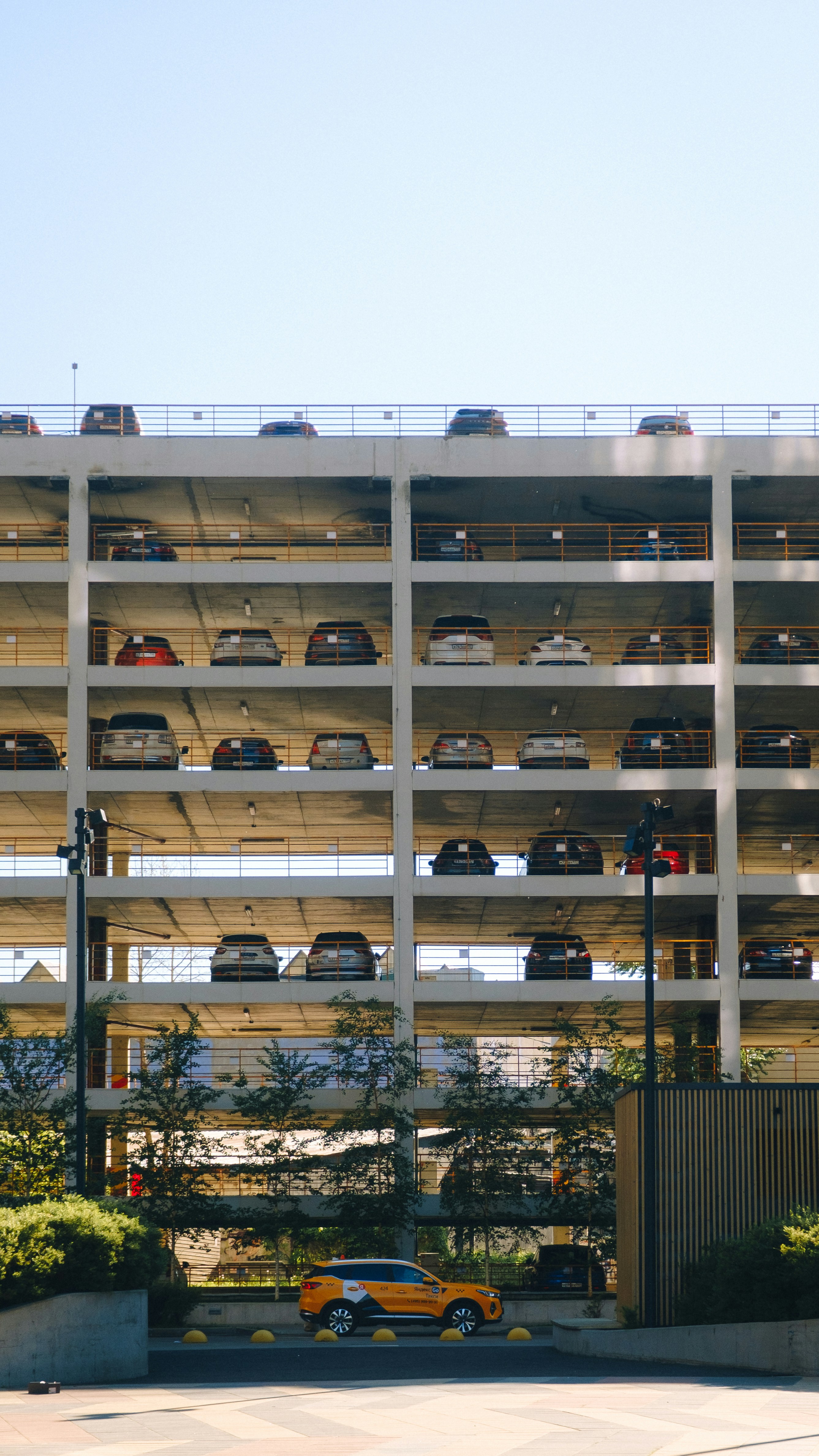 Photo by Alexander Lunyov with Fujifilm X-T30 II