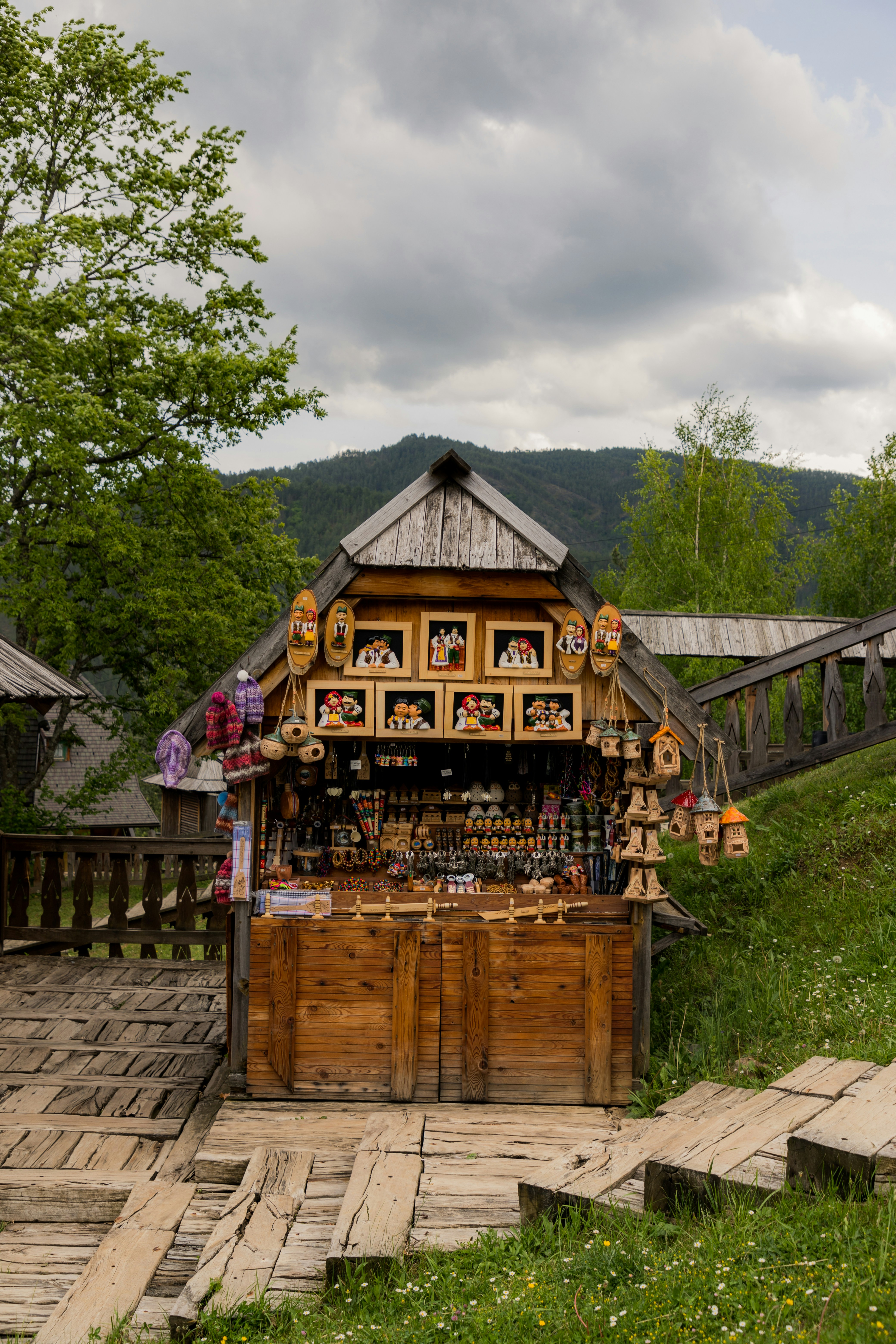 A small store with a lot of items on display photo – Free Mokra gora ...