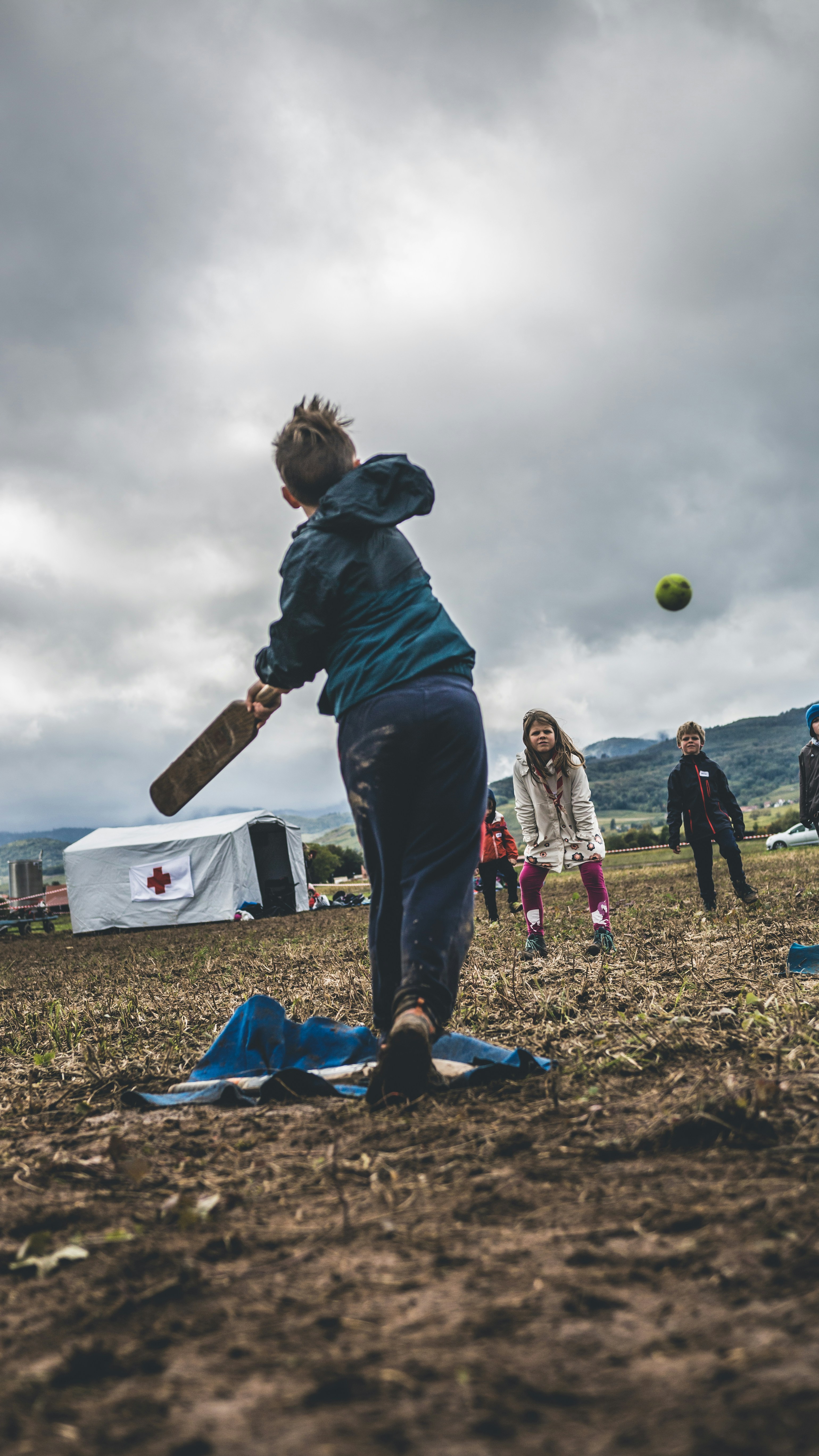 Field Game: A Teen Turns the Corner on a Rich, Cloudy Day