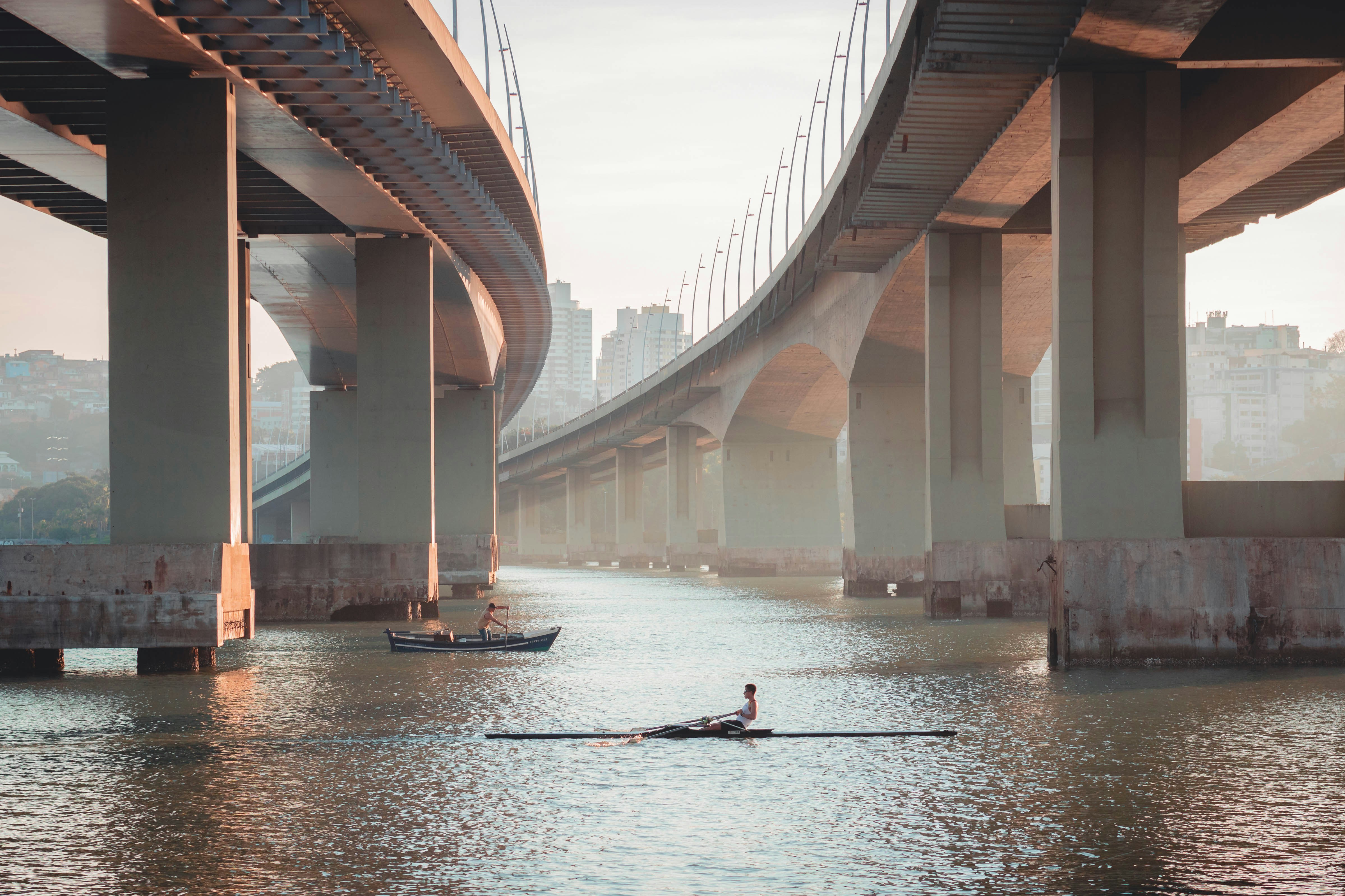 Rowing between the bridges