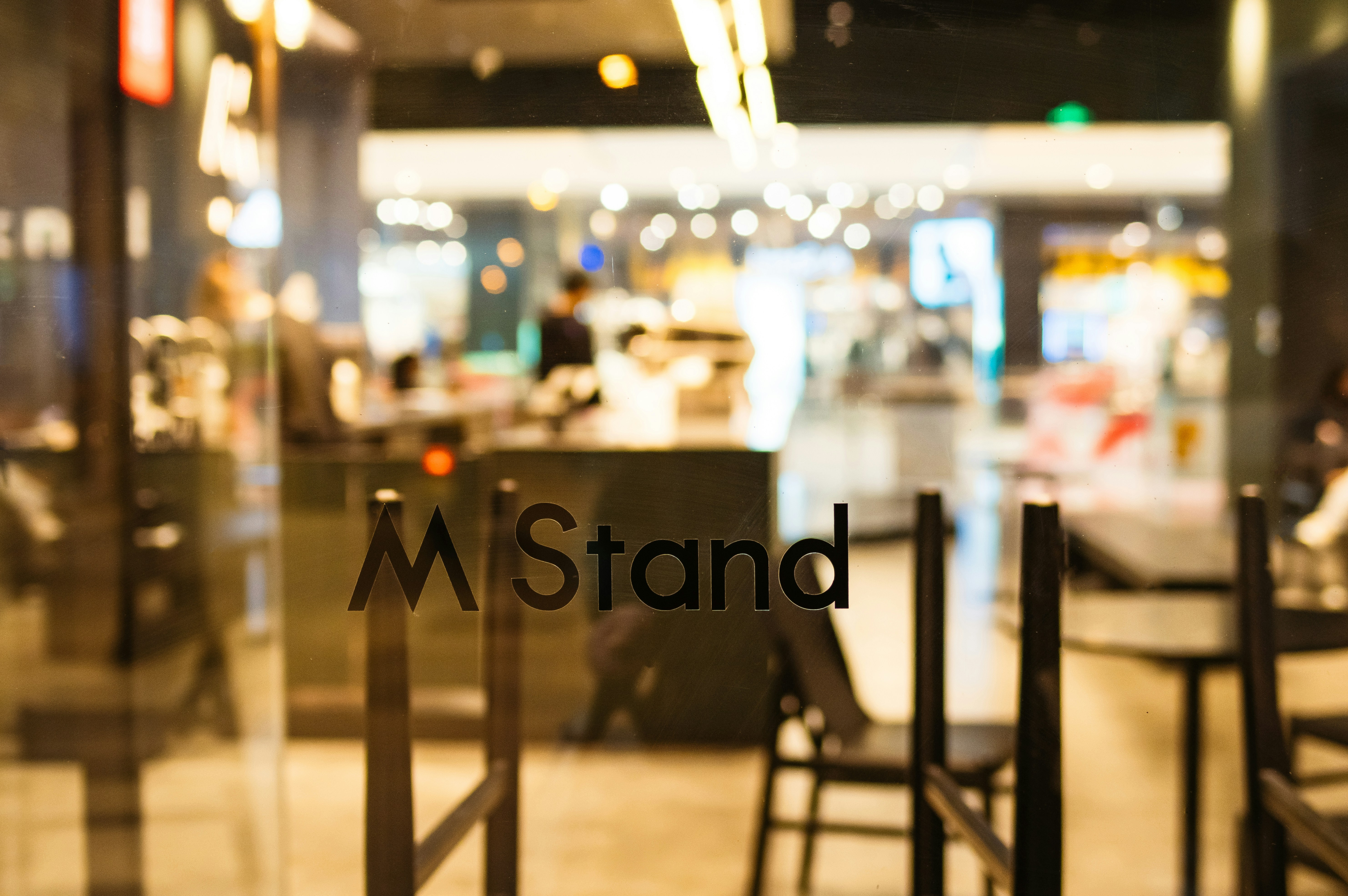 Standardizing Success: Restaurant Chain Benefits