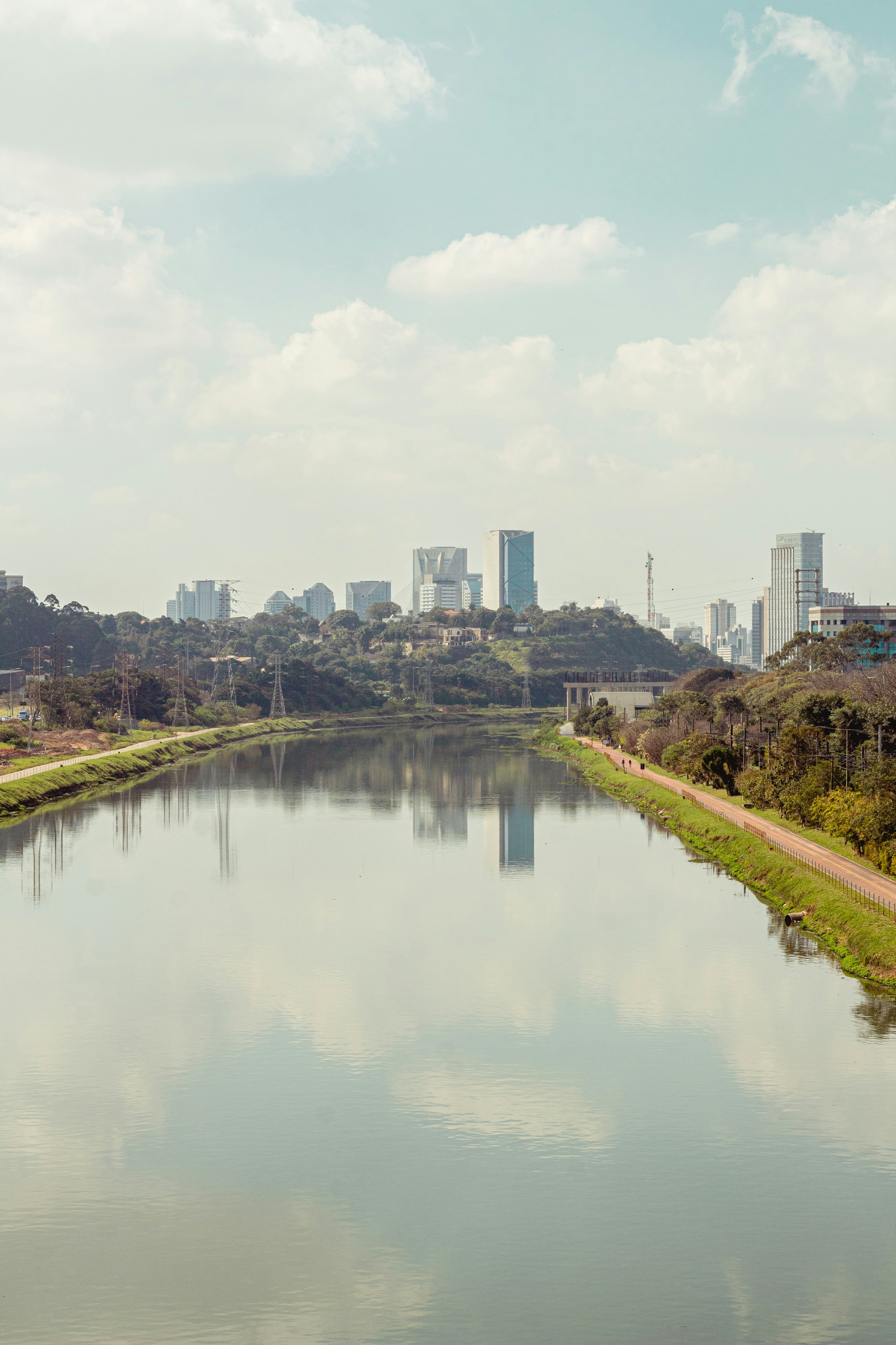 Rio pinheiros in Sao paulo city Brazil