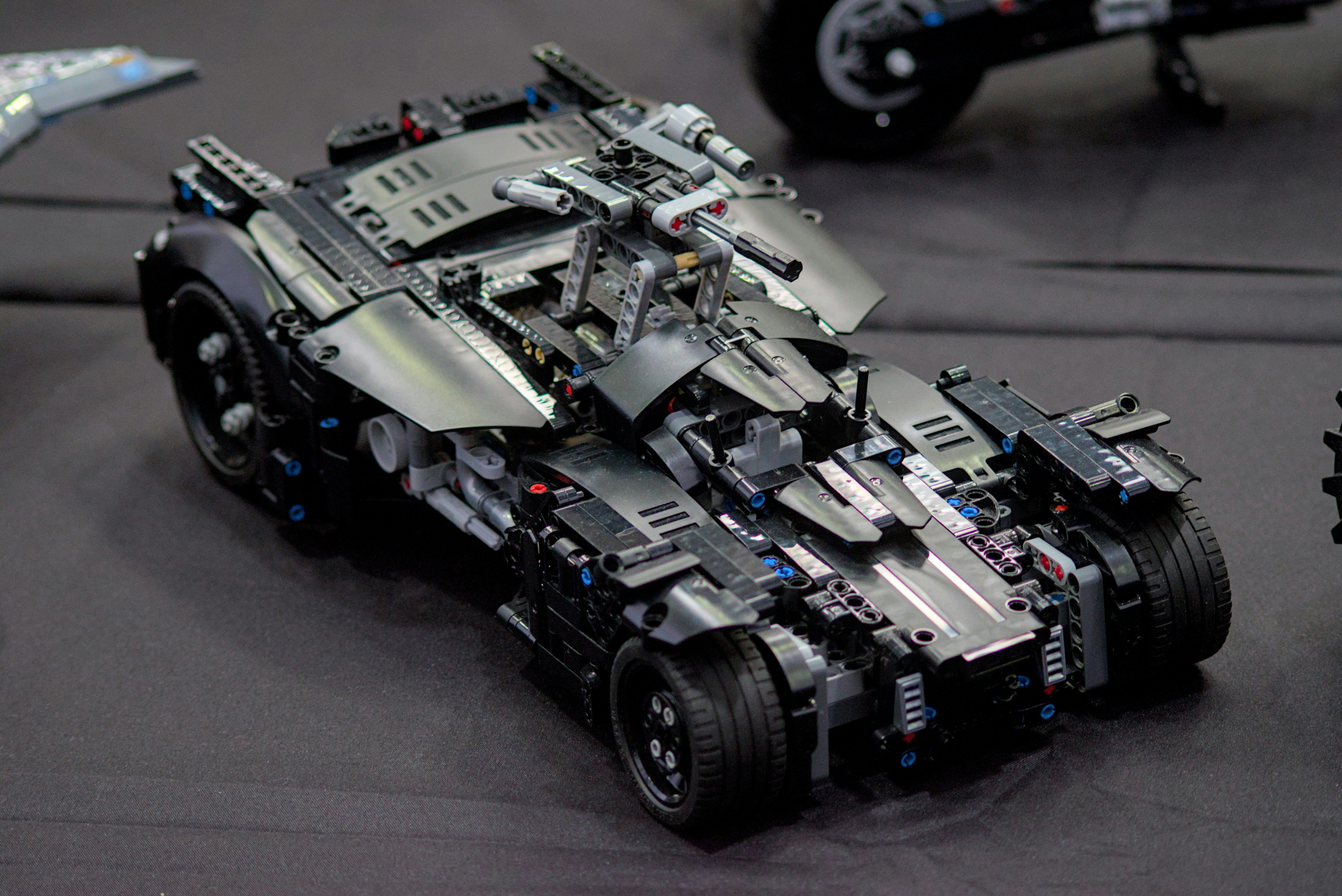 A model of a car made out of legos photo – Free Car Image on Unsplash