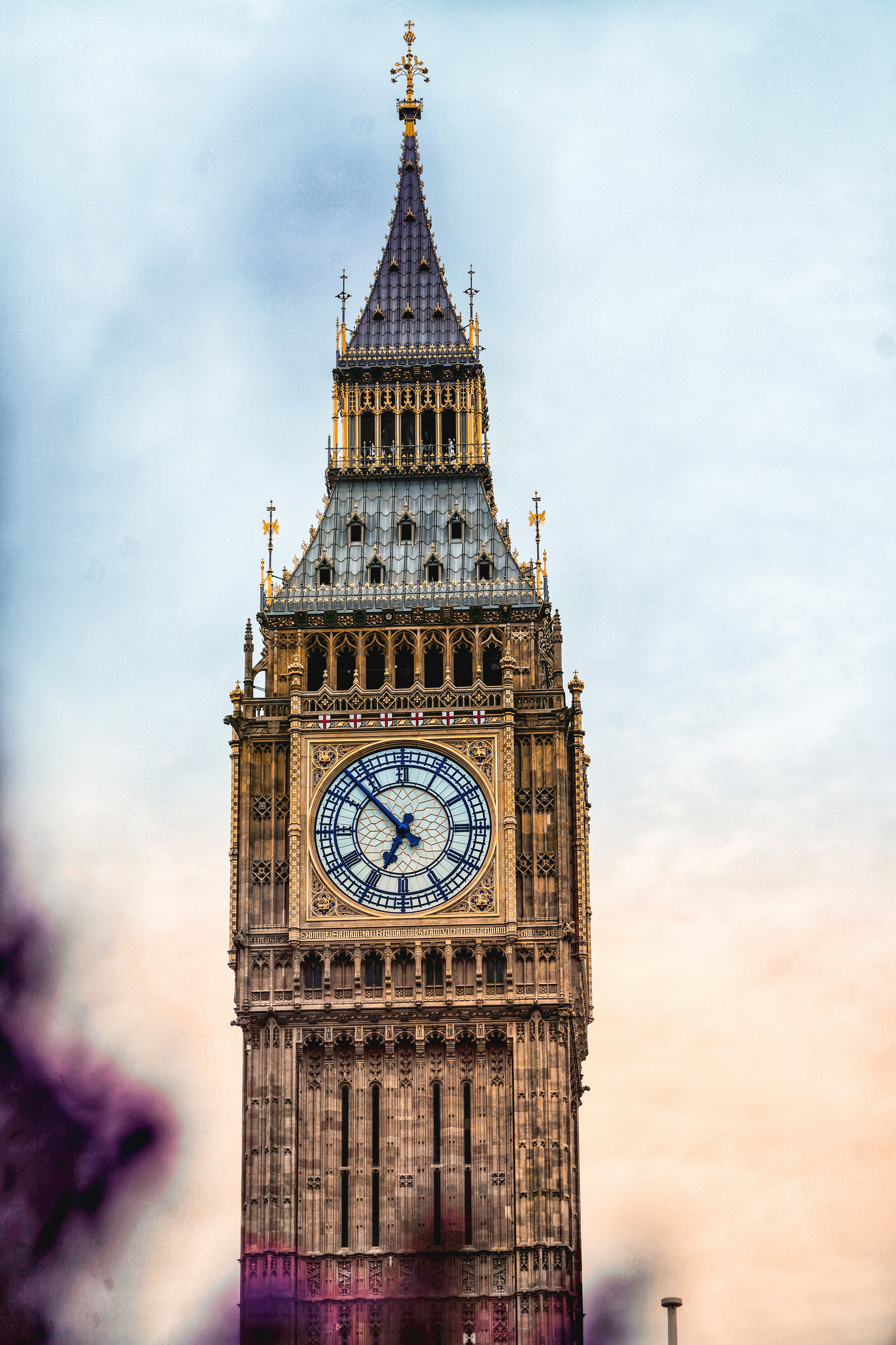 The big ben clock tower towering over the city of london photo – Free ...