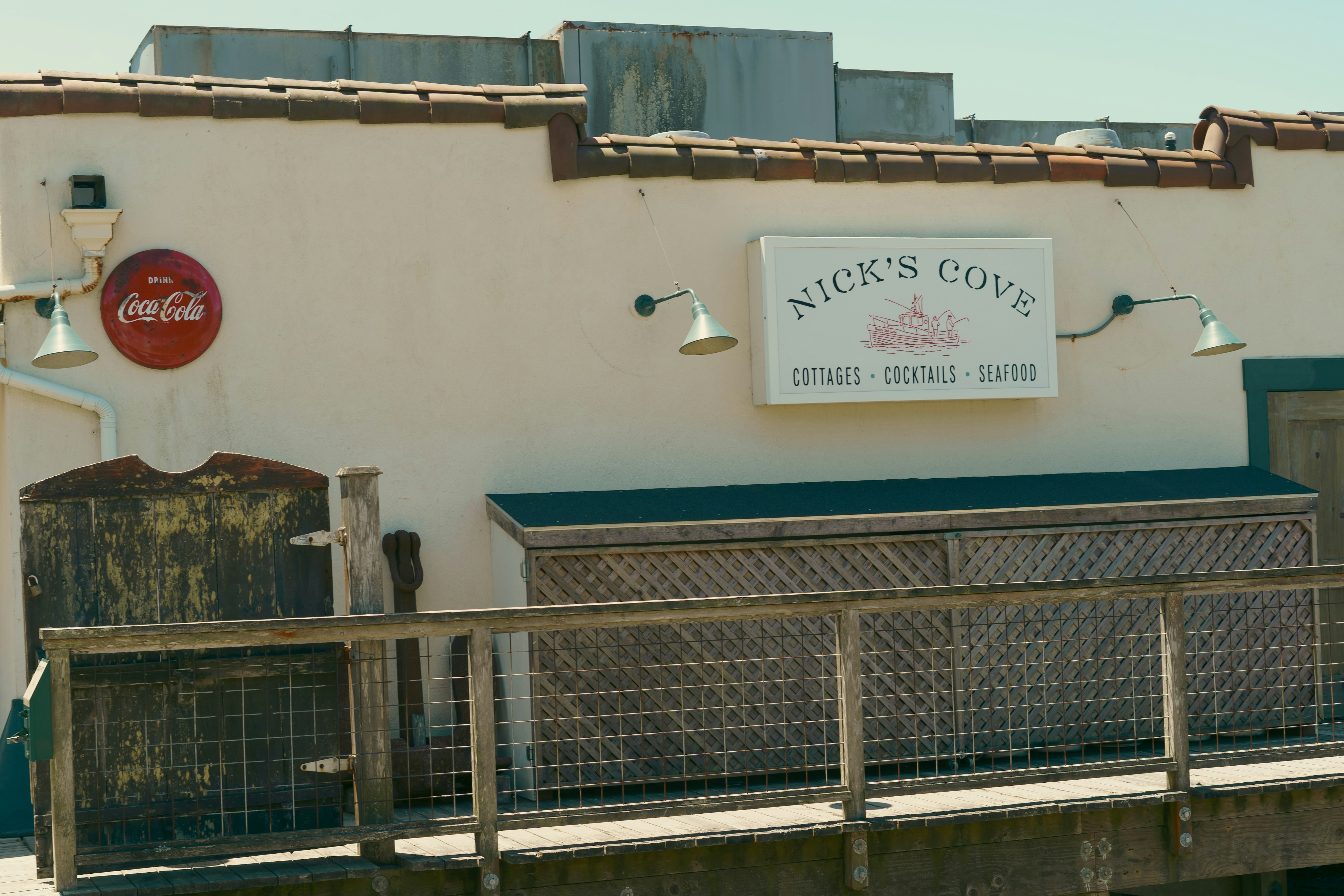 Sens sign Nick Cousins to 1-year deal