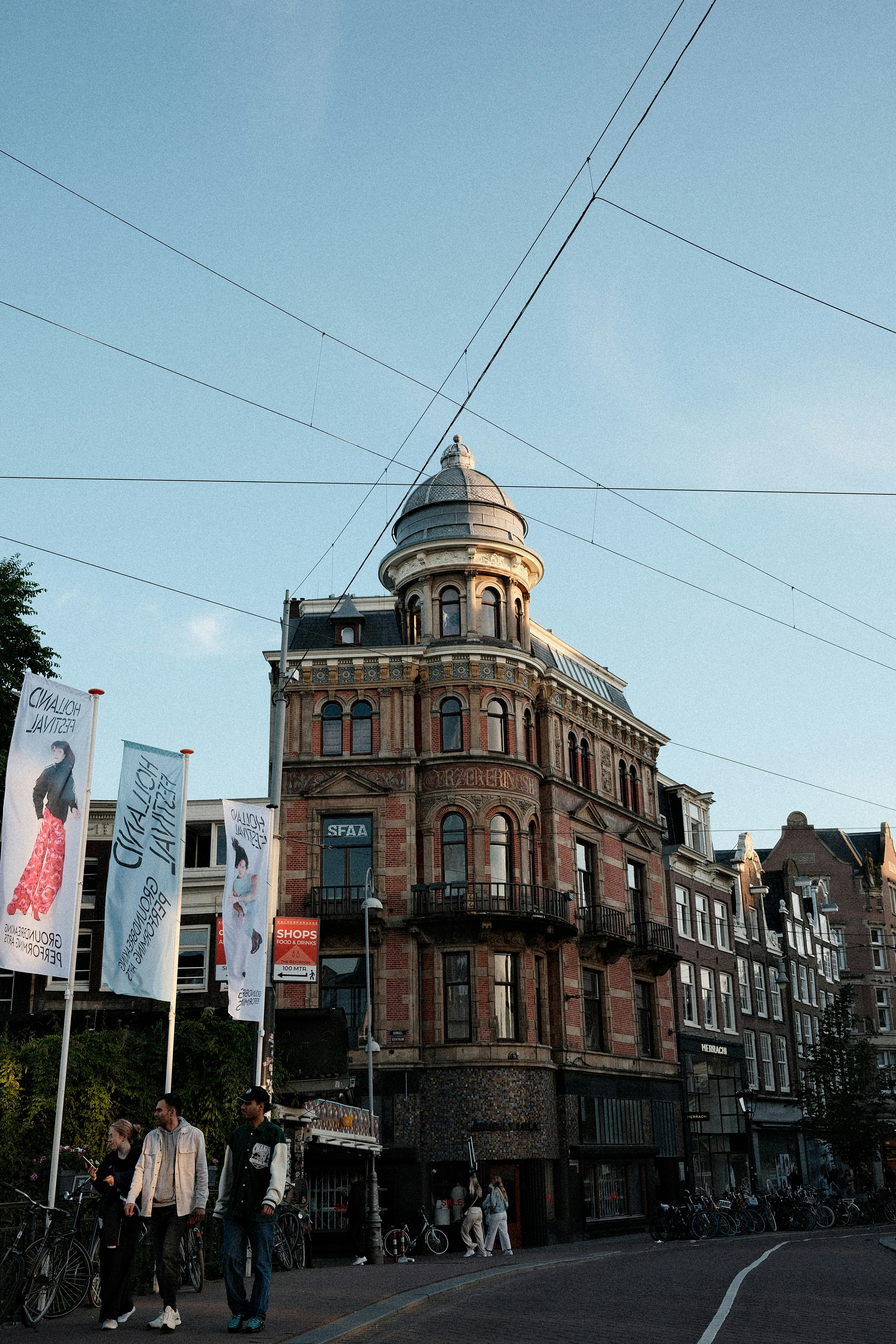 Photo by Valentin Lacoste with Fujifilm X100V