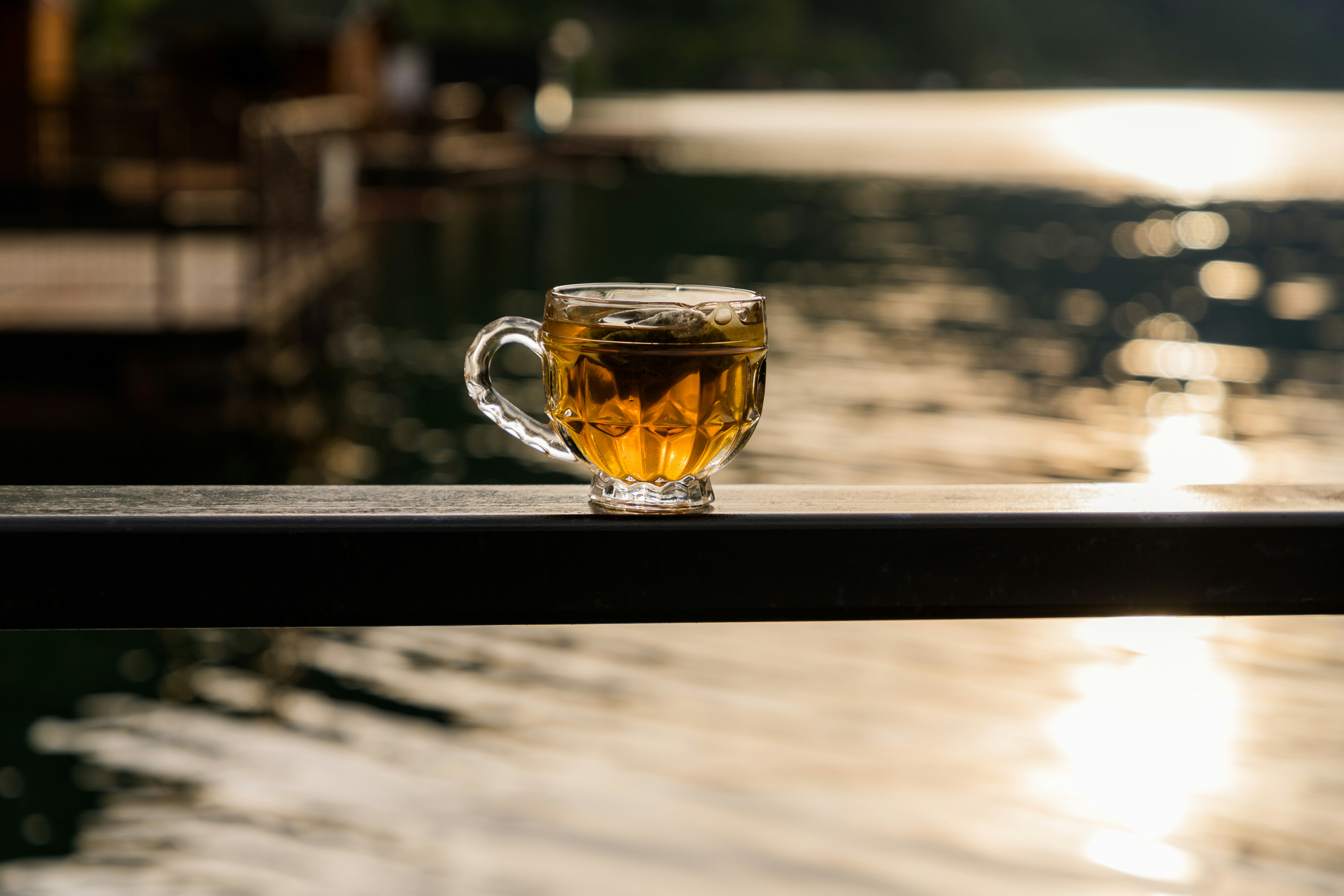 Amber Tea on a Quiet Horizon