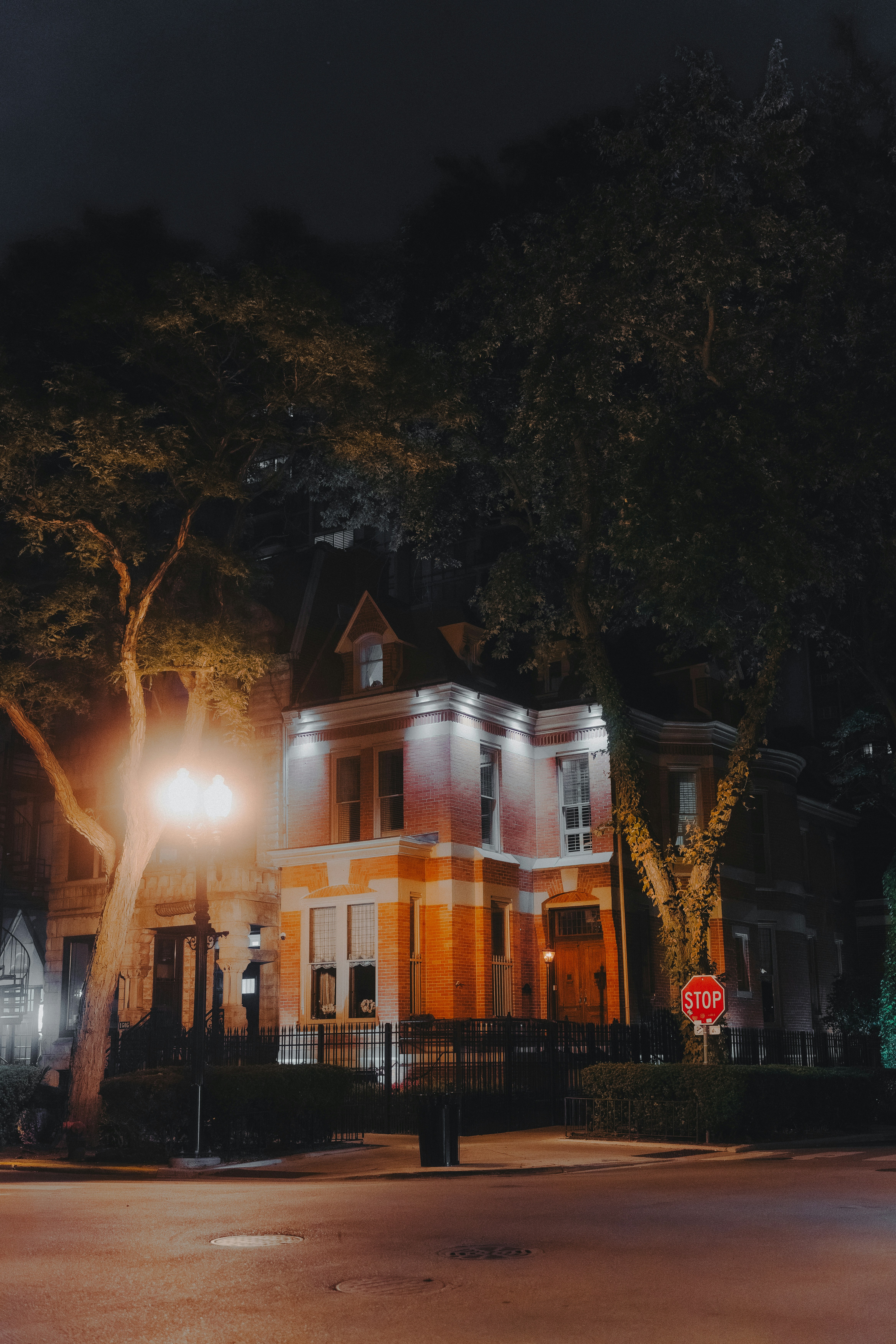 chicago city house at night