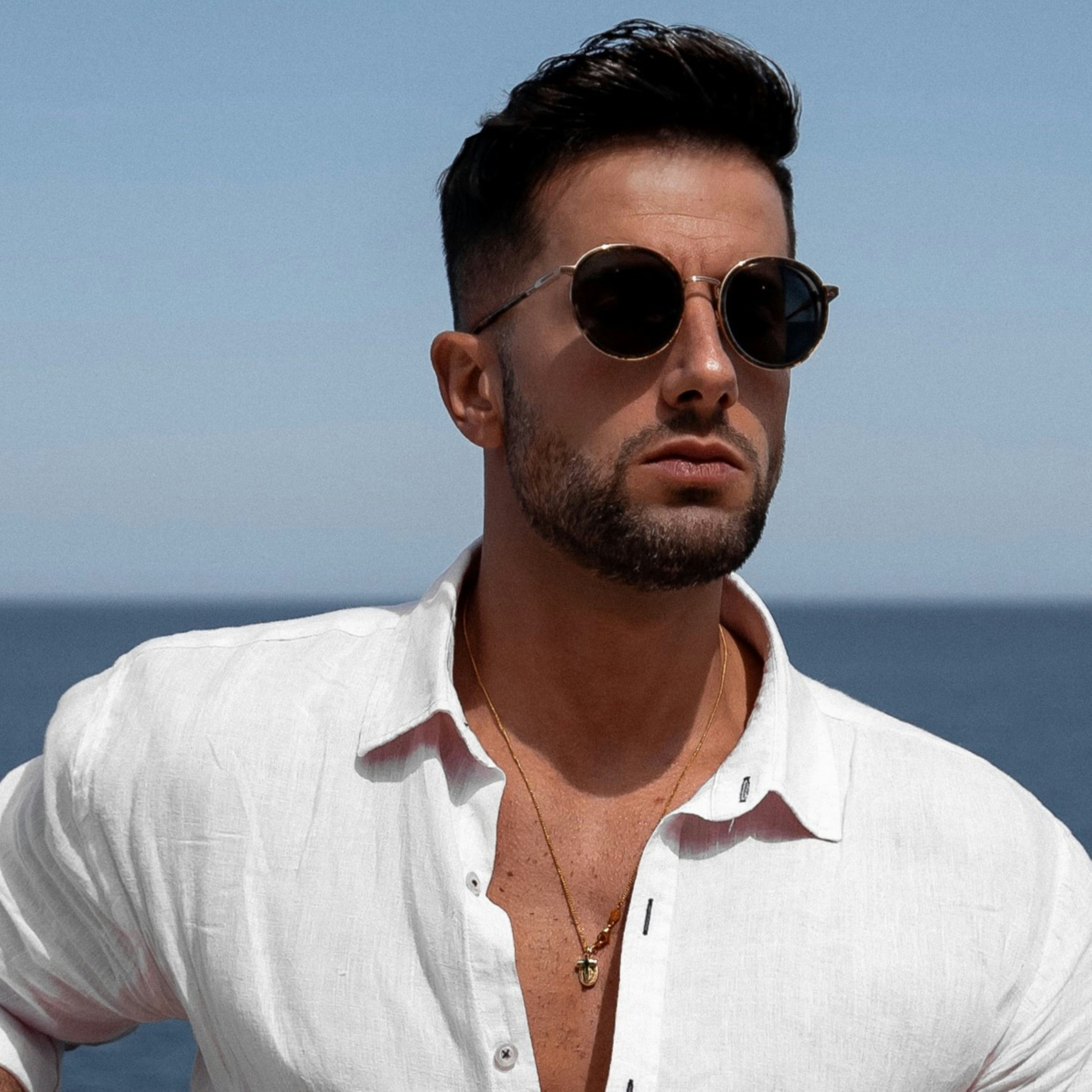 999+ Male Profile Pictures | Download Free Images on Unsplash