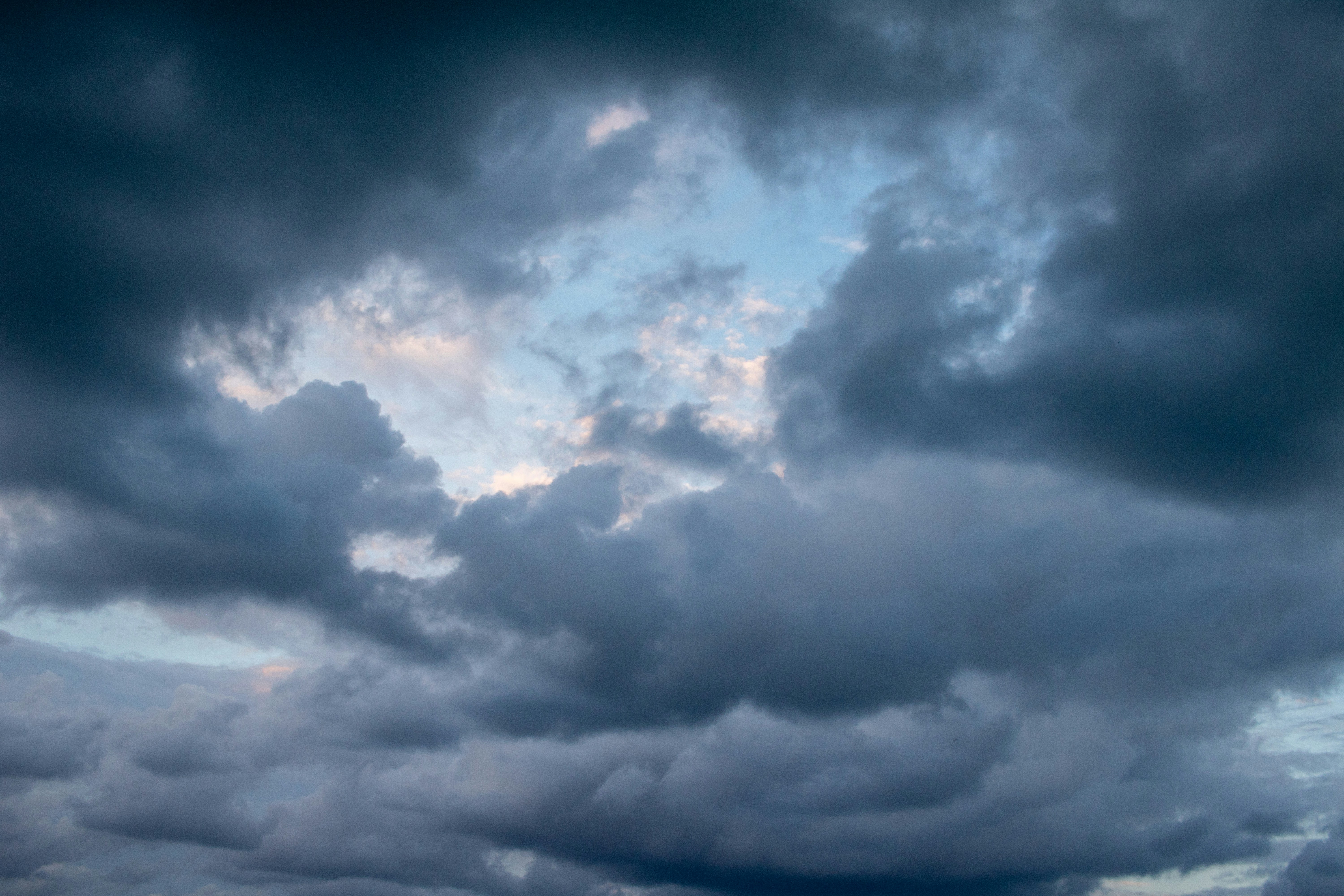 Photo by Zoshua Colah with Canon EOS 750D