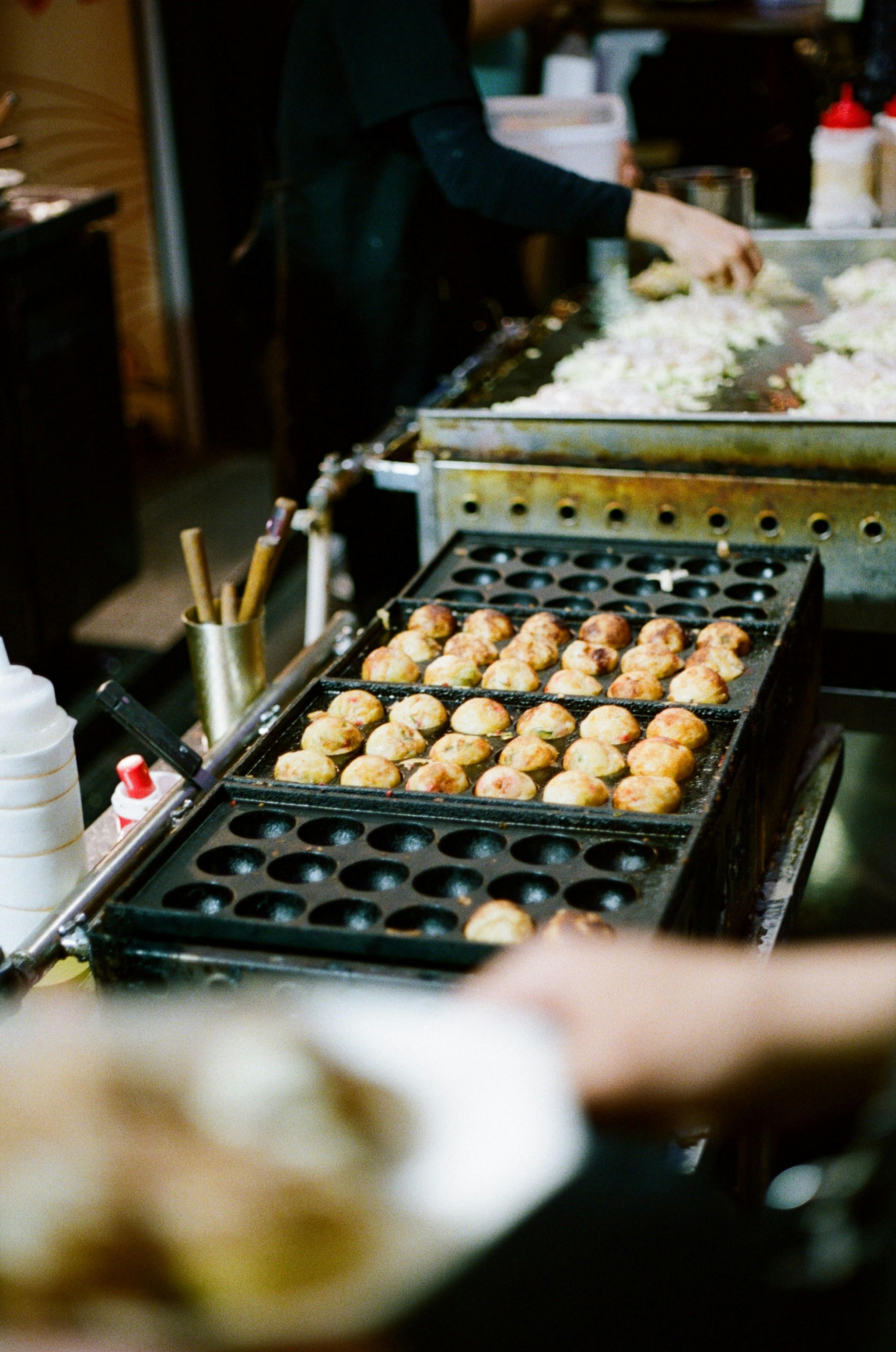 A buffet line of food being prepared for consumption photo – Free Osaka ...