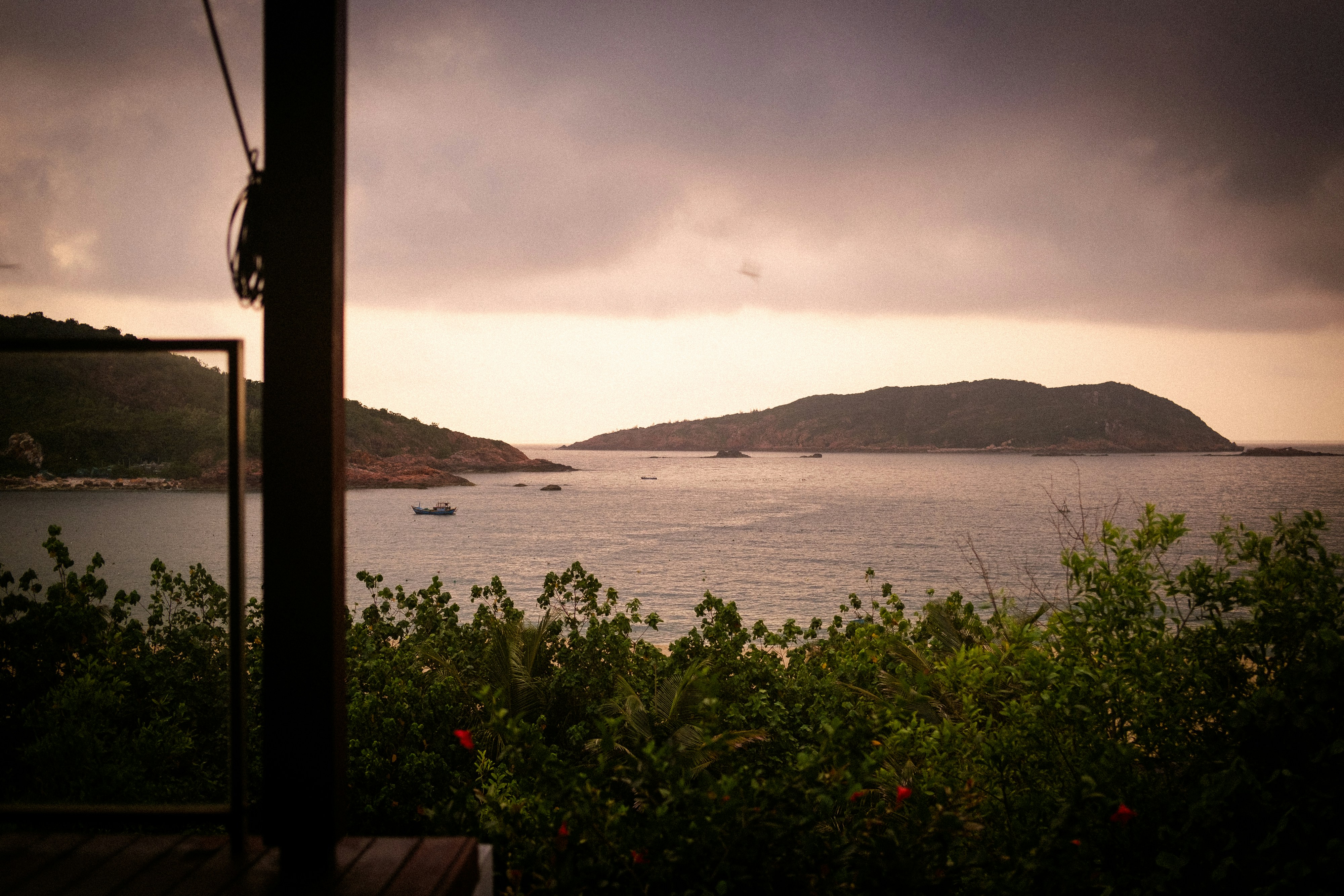 Horizon View from a Quiet Terrace