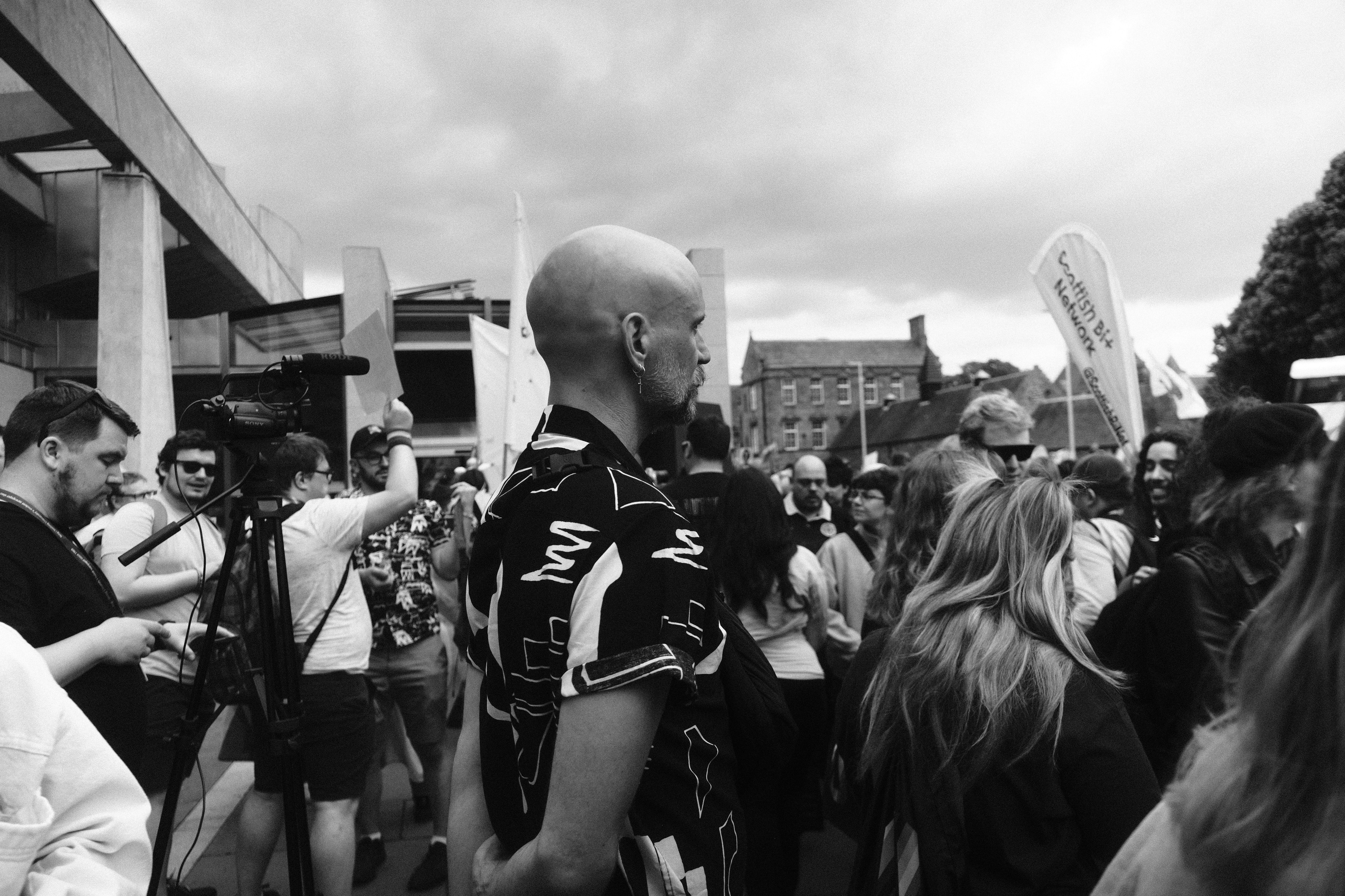 Bystander at the Pulse: A Closer Look at the Crowd