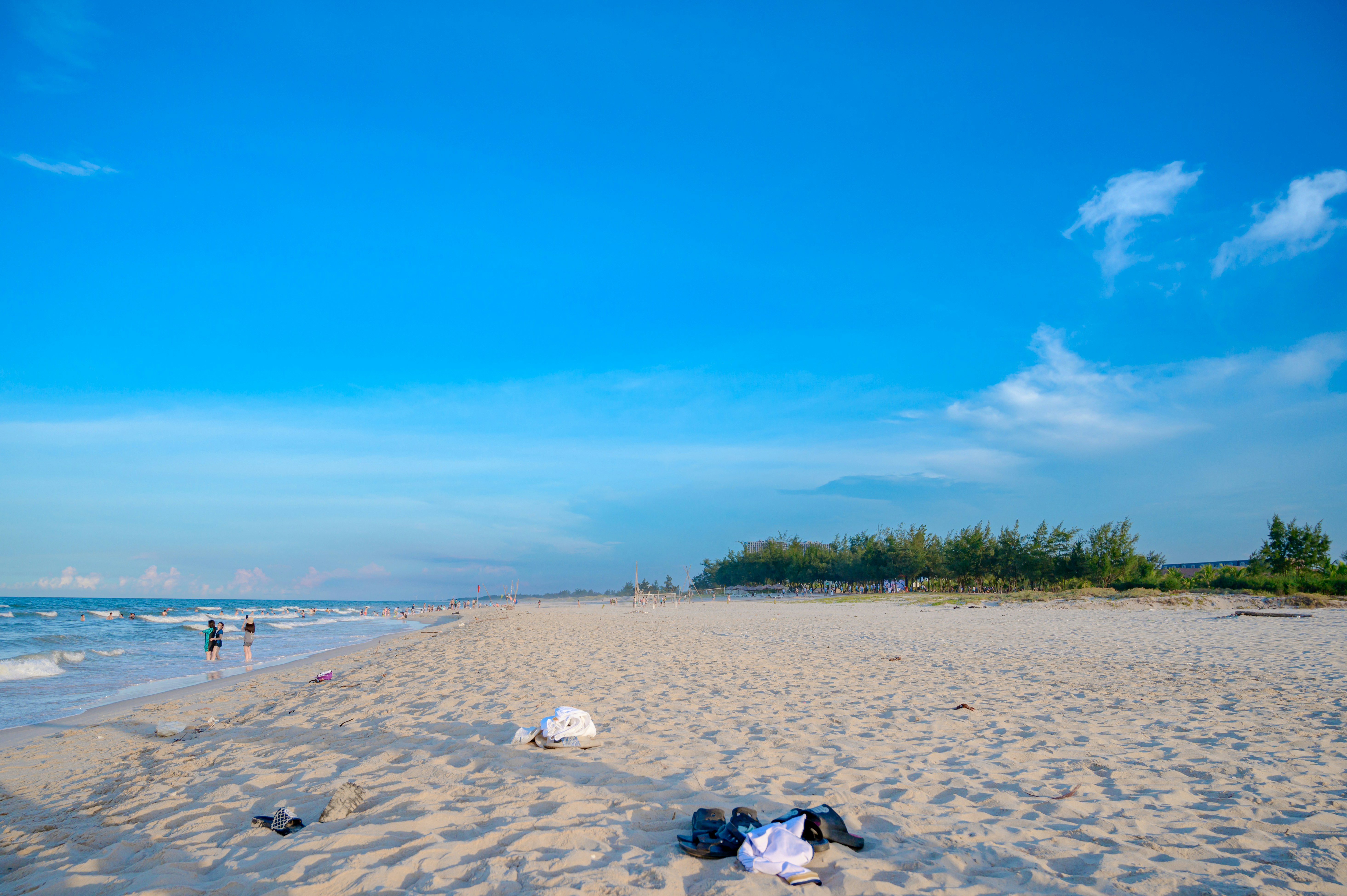 Serene Shores Under a Vast Sky