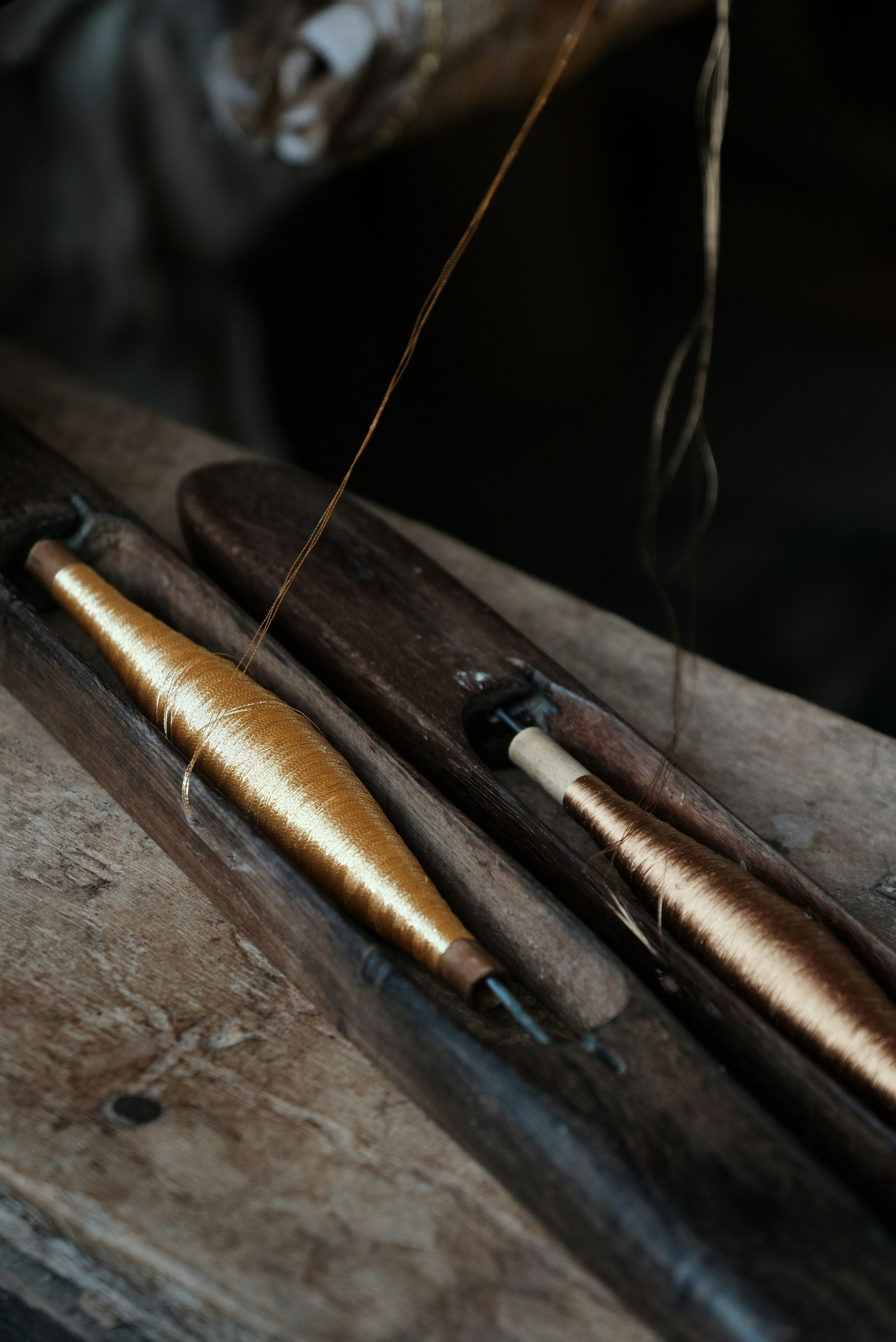 Loom Pictures | Download Free Images on Unsplash